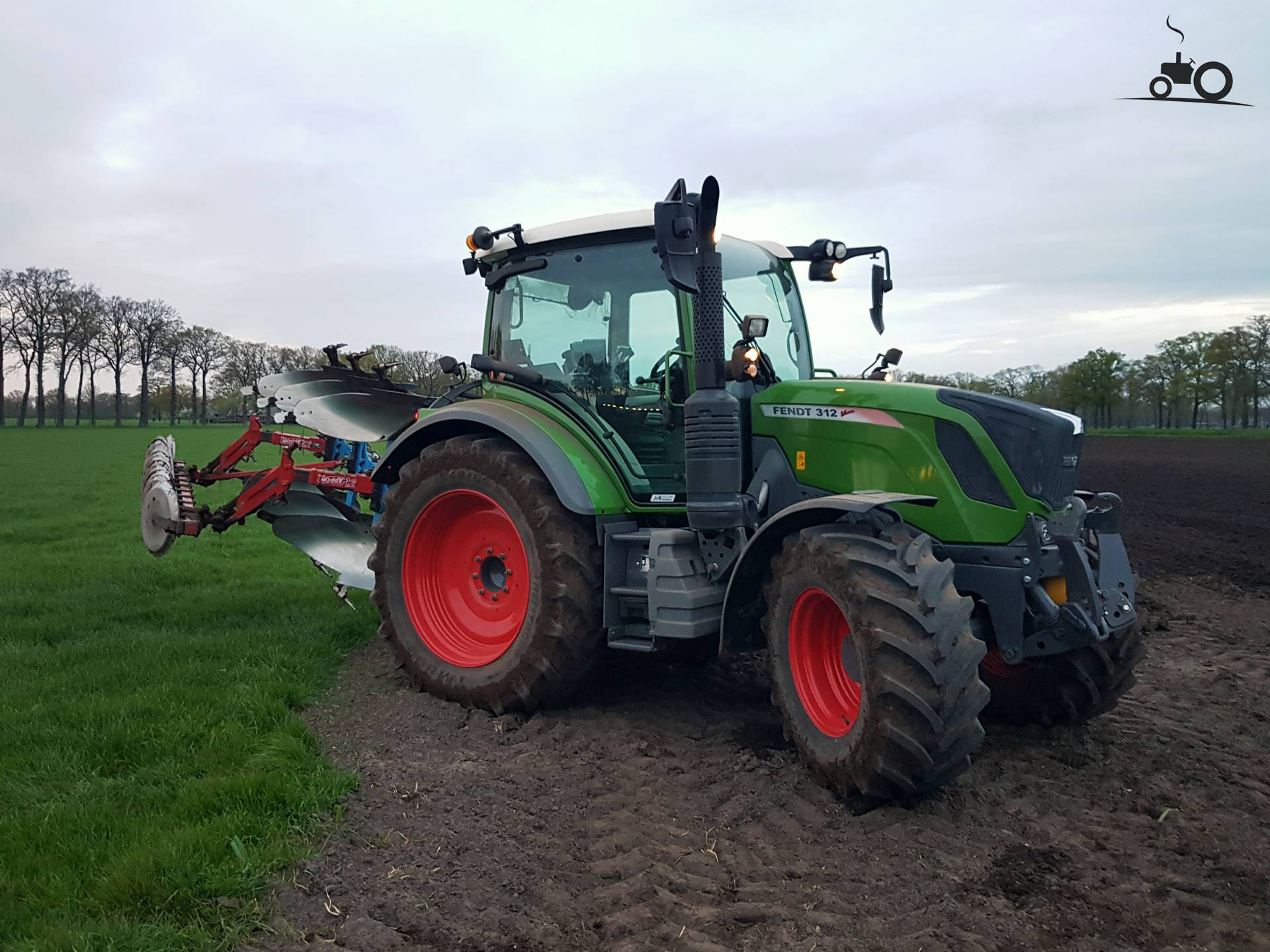 Foto Fendt 312 Vario #1467959