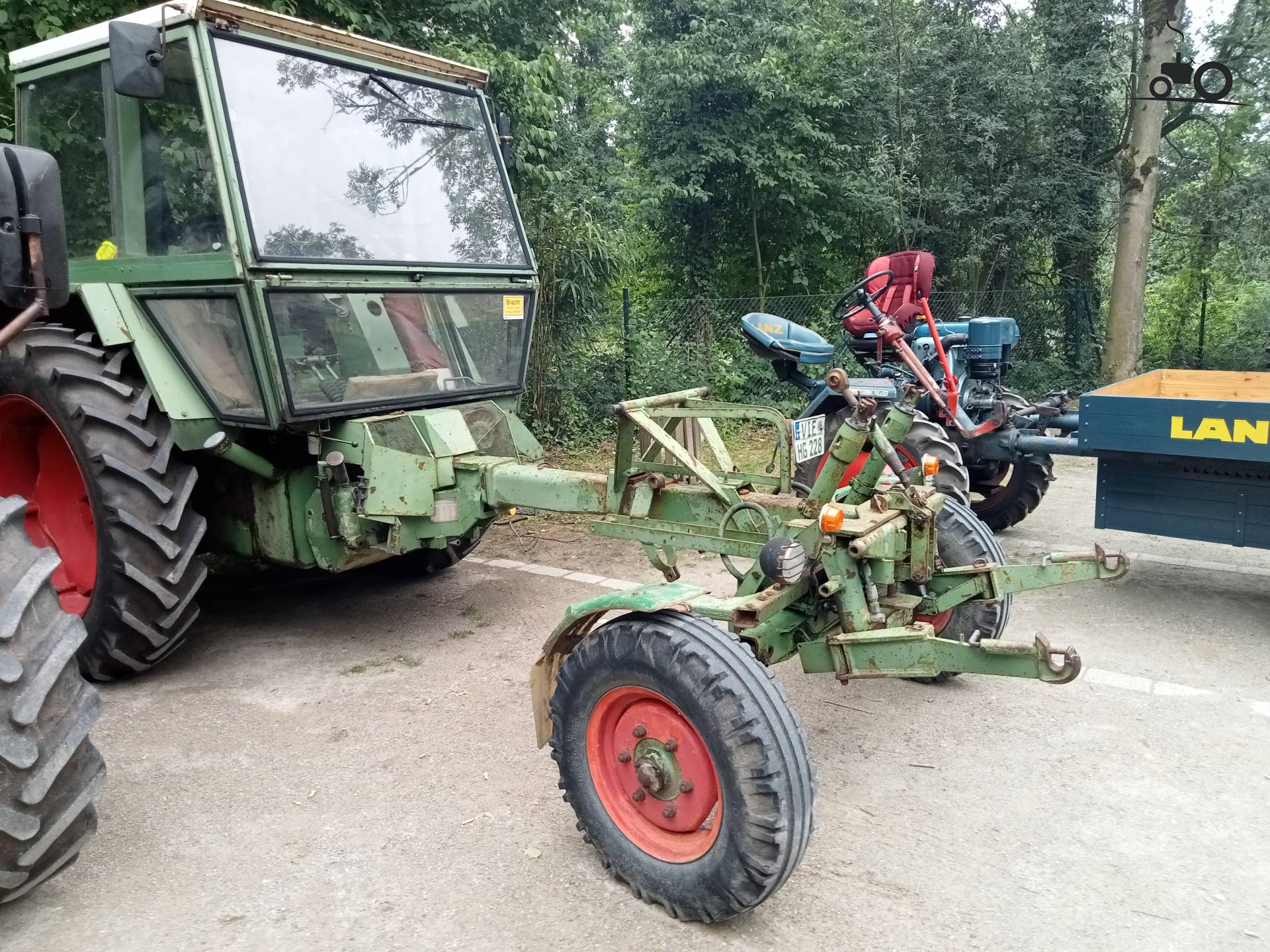 Foto Fendt F 255 GT #1478712