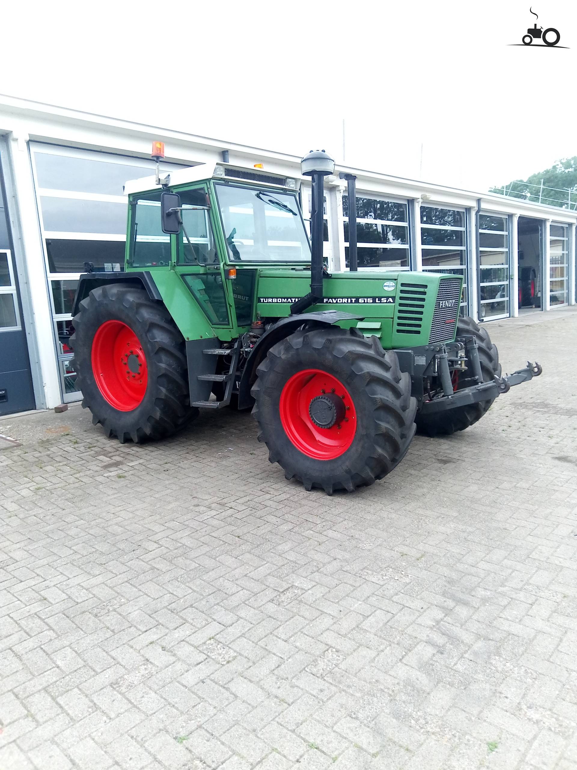 Foto Fendt 615 #1478827