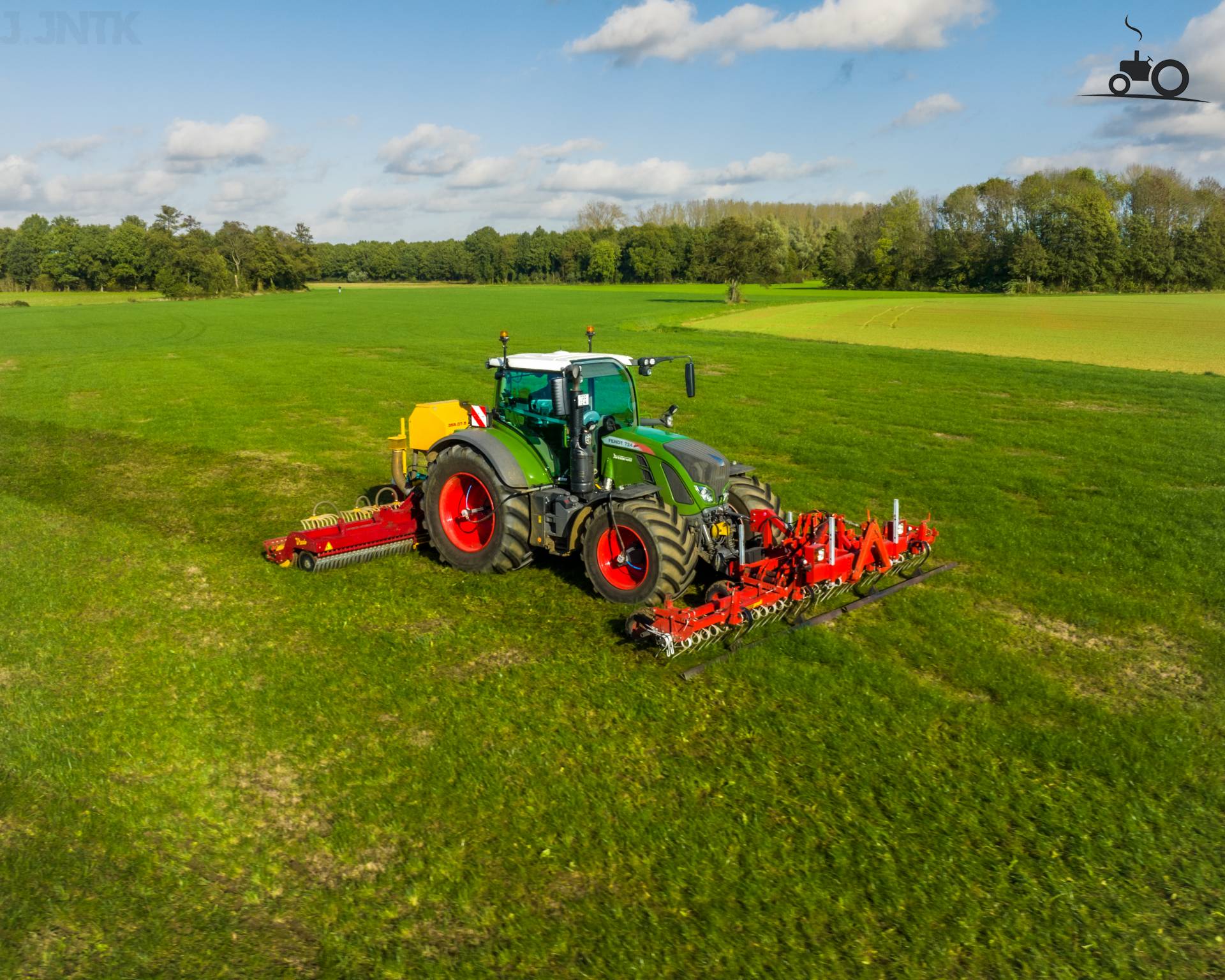 Foto Fendt 724 van Loon- en Landbouwmechanisatiebedrijf Westerveld
