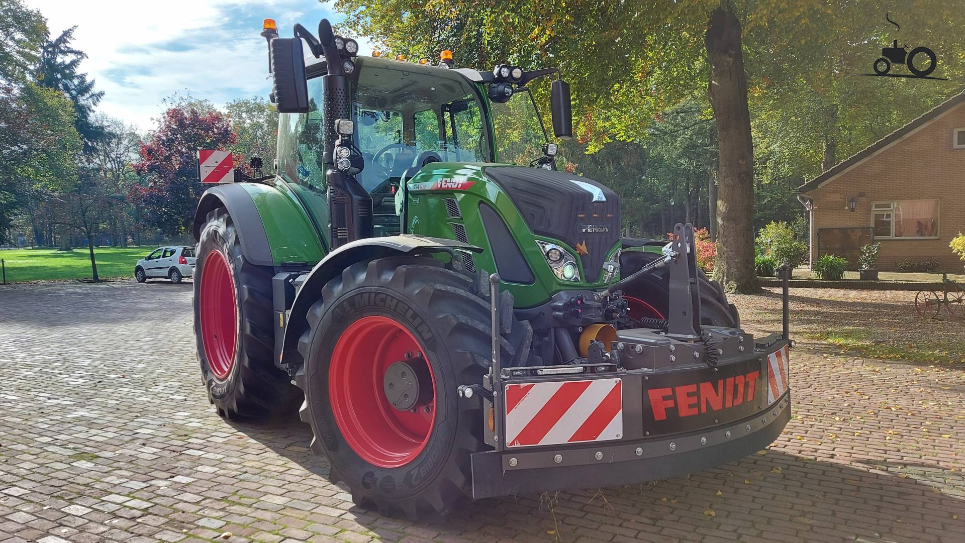 Foto Fendt 724 #1500379