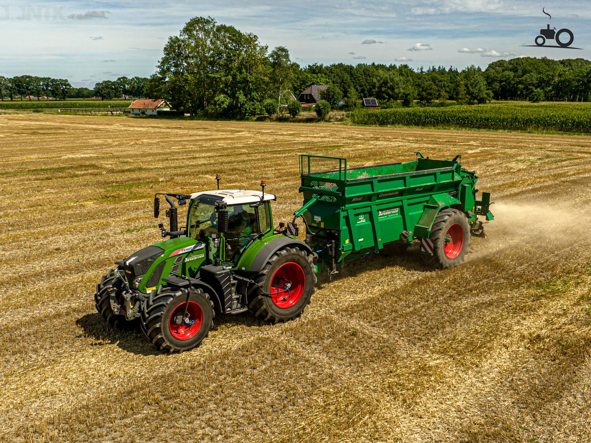 Foto Fendt 724 van Loon- en Landbouwmechanisatiebedrijf Westerveld