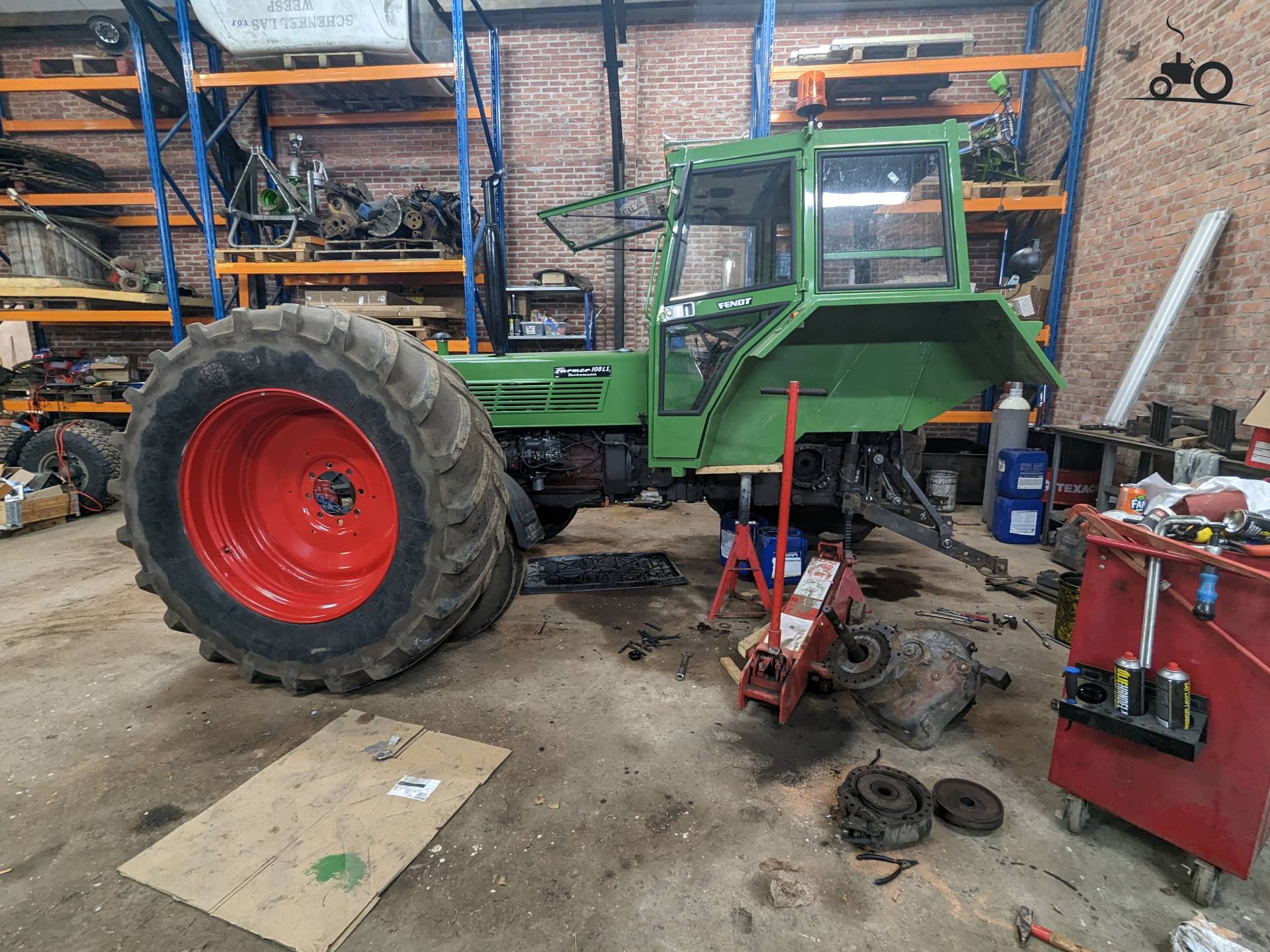 Foto Fendt 108 LS #1512387