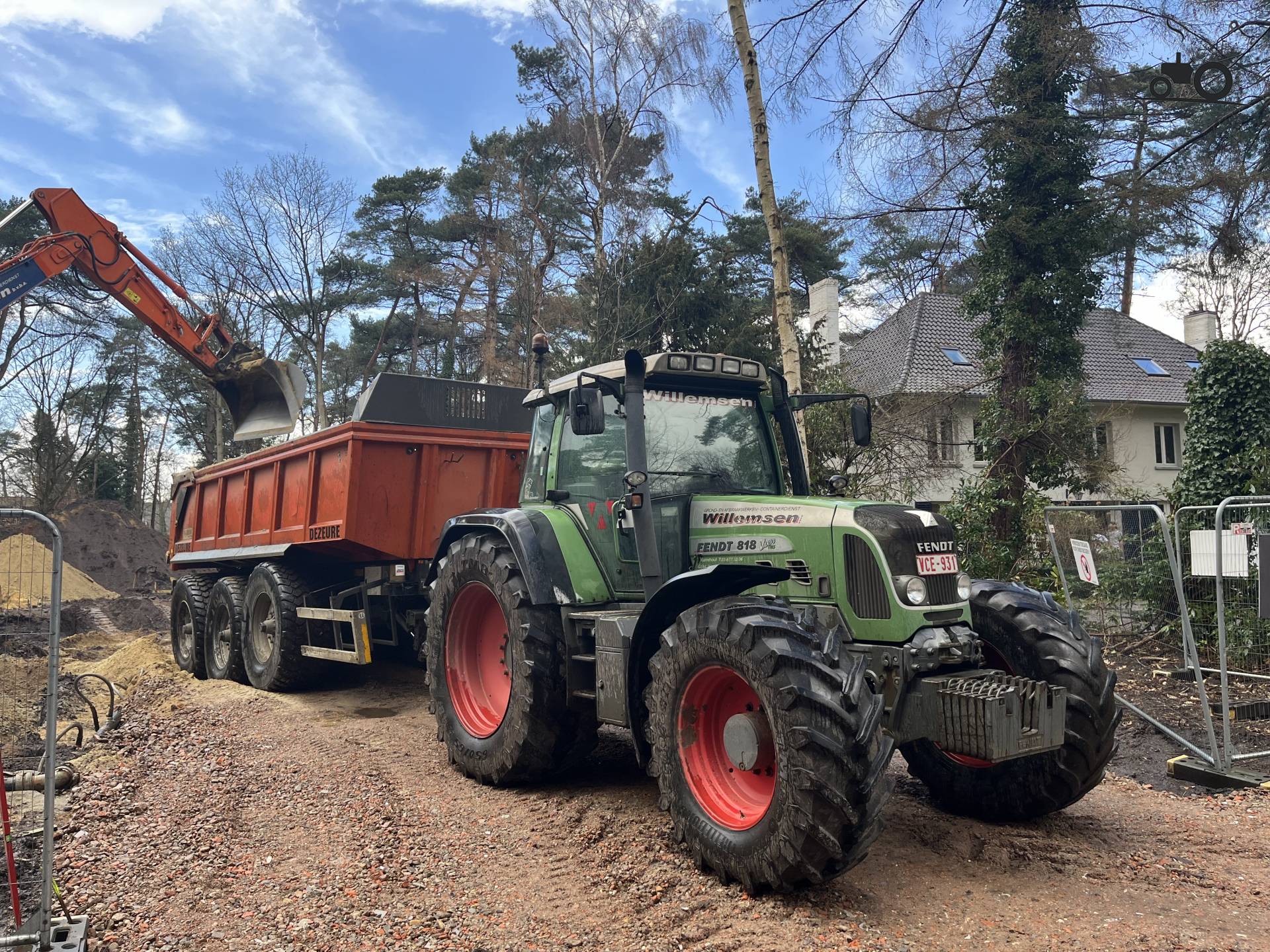 Foto Fendt 818 #1512736