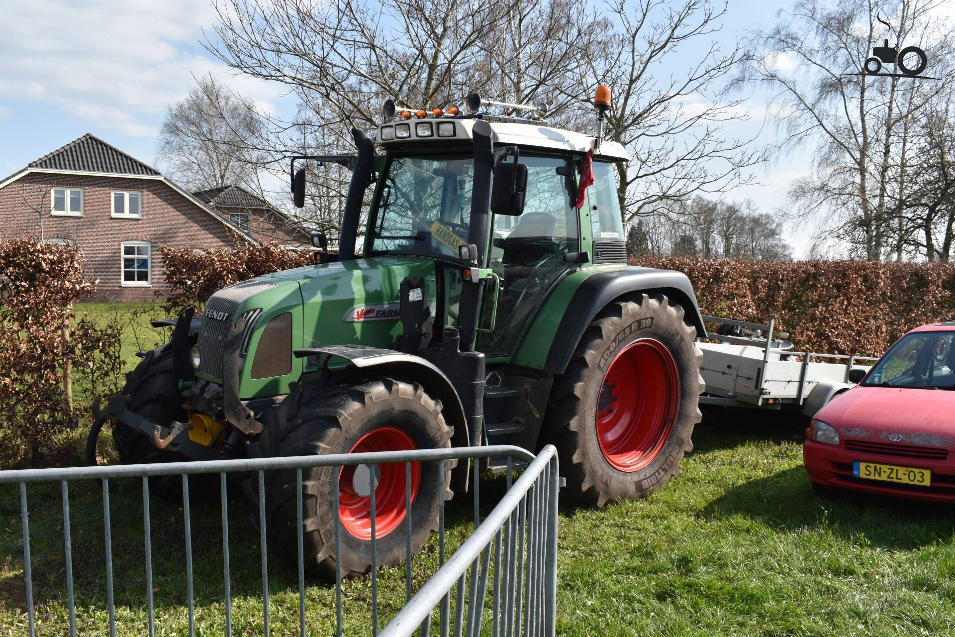 Foto Fendt 400 Serie #1517950