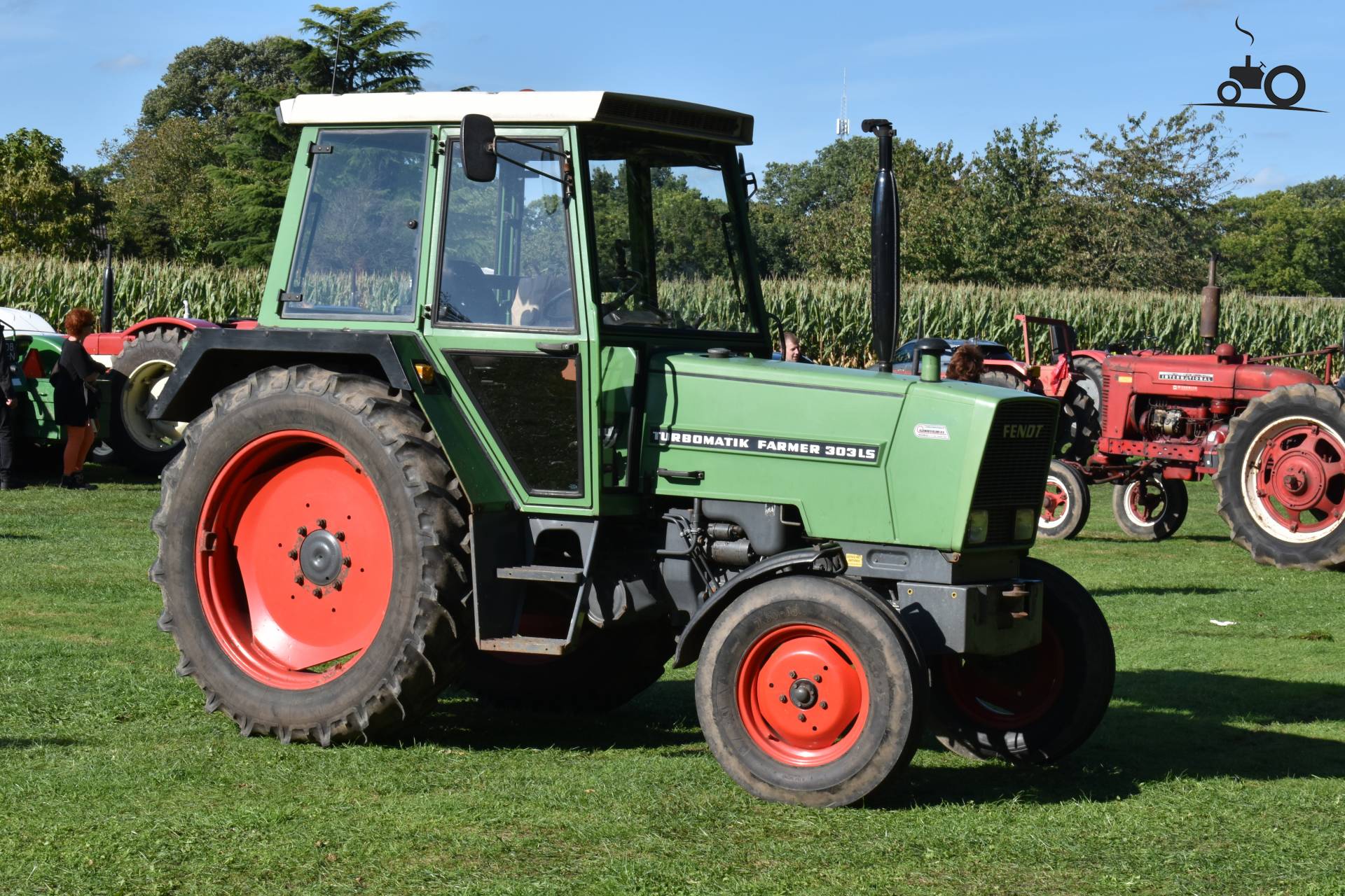 Foto Fendt 303 LS #1543064