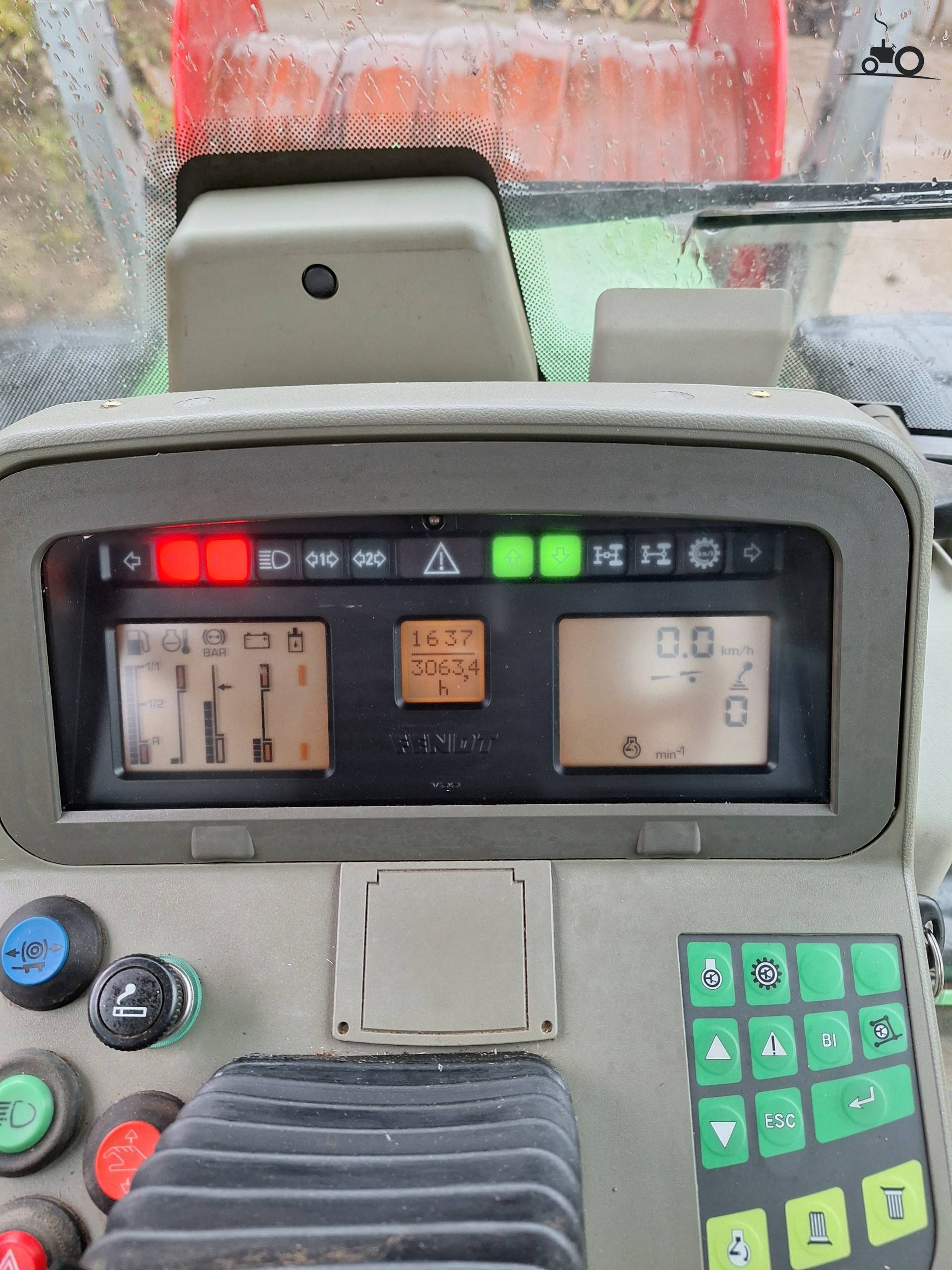 Foto Fendt 818 #1556362