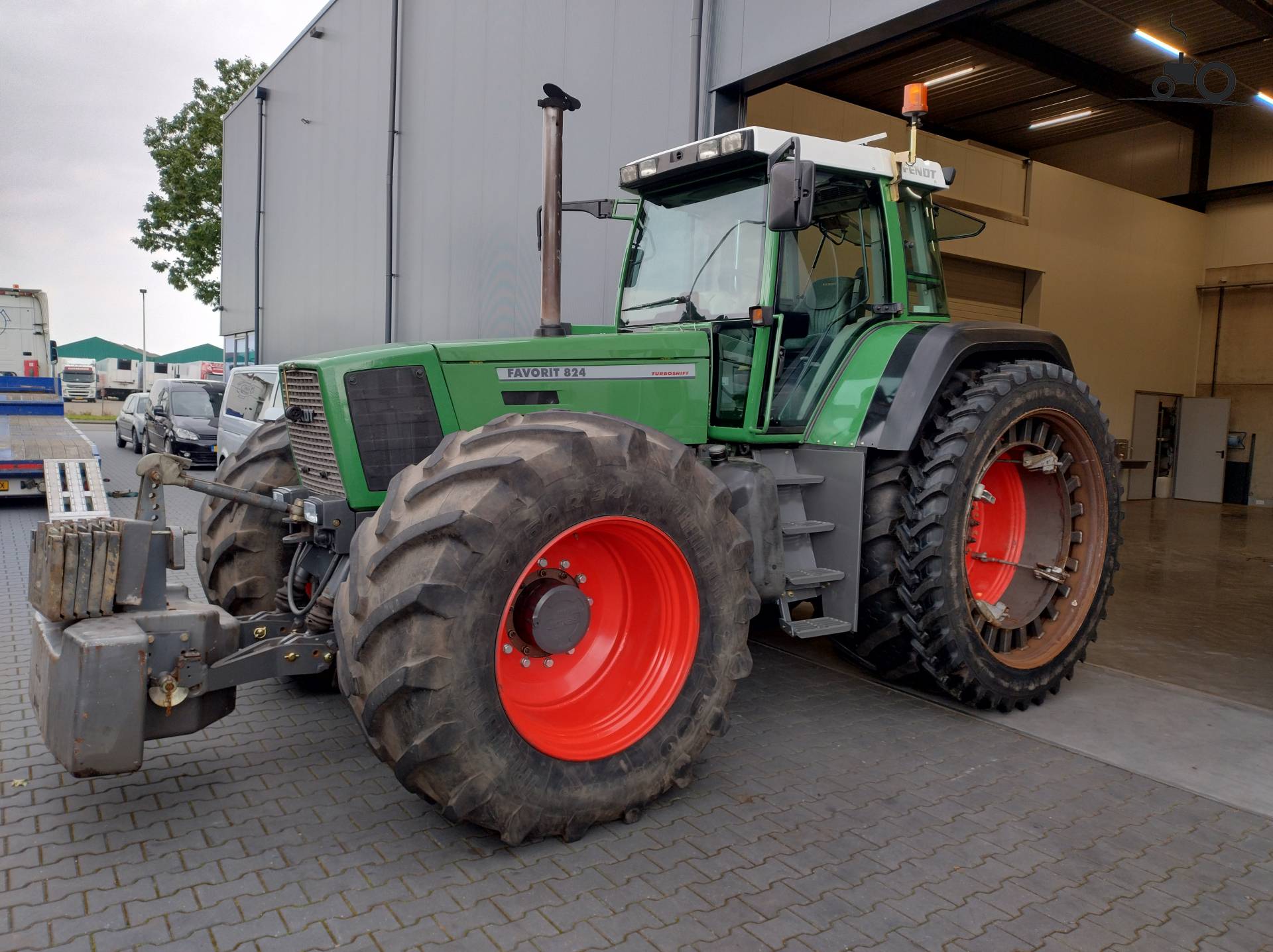 Foto Fendt 824 #1571470