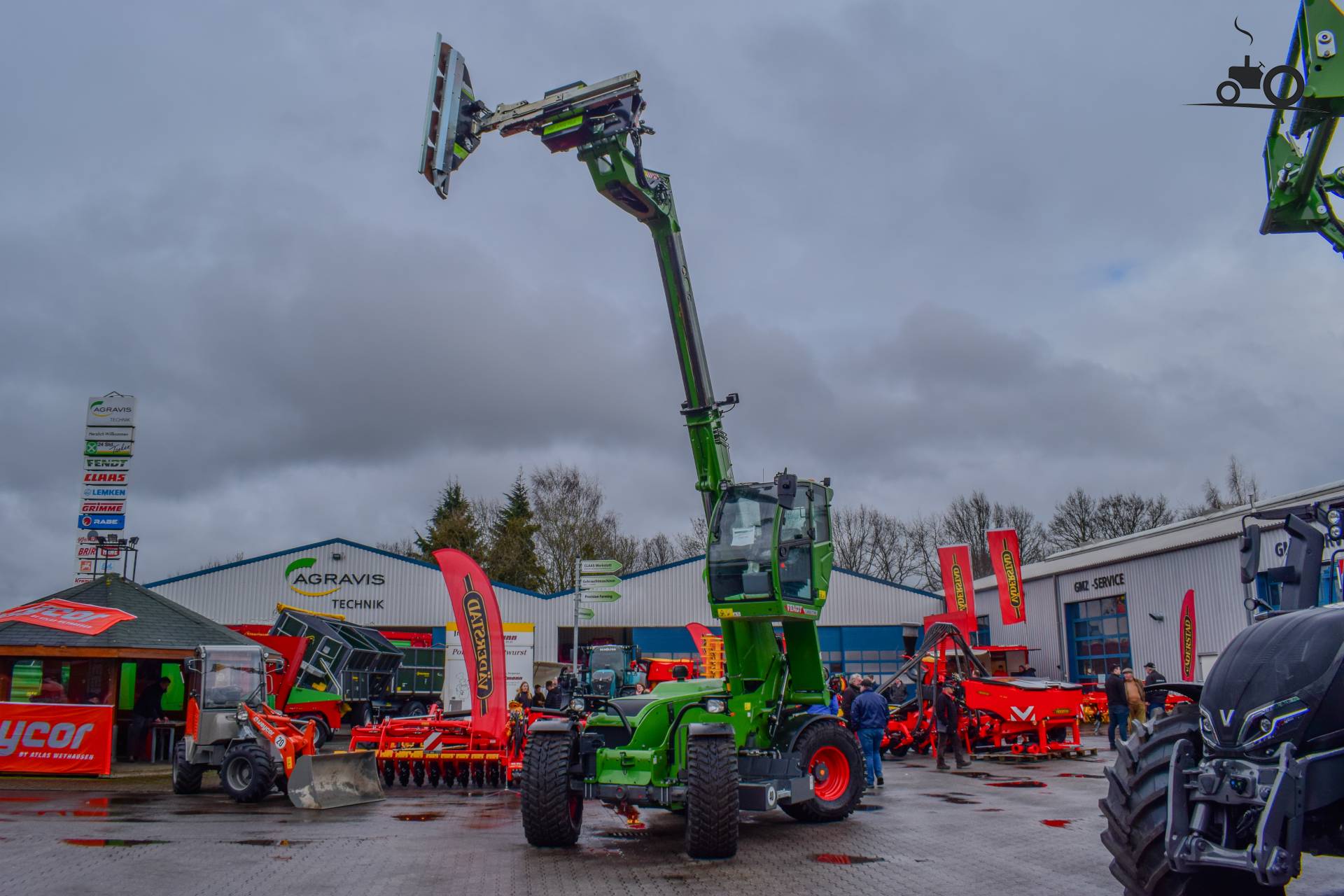 Foto Fendt Cargo T 740 #1579771