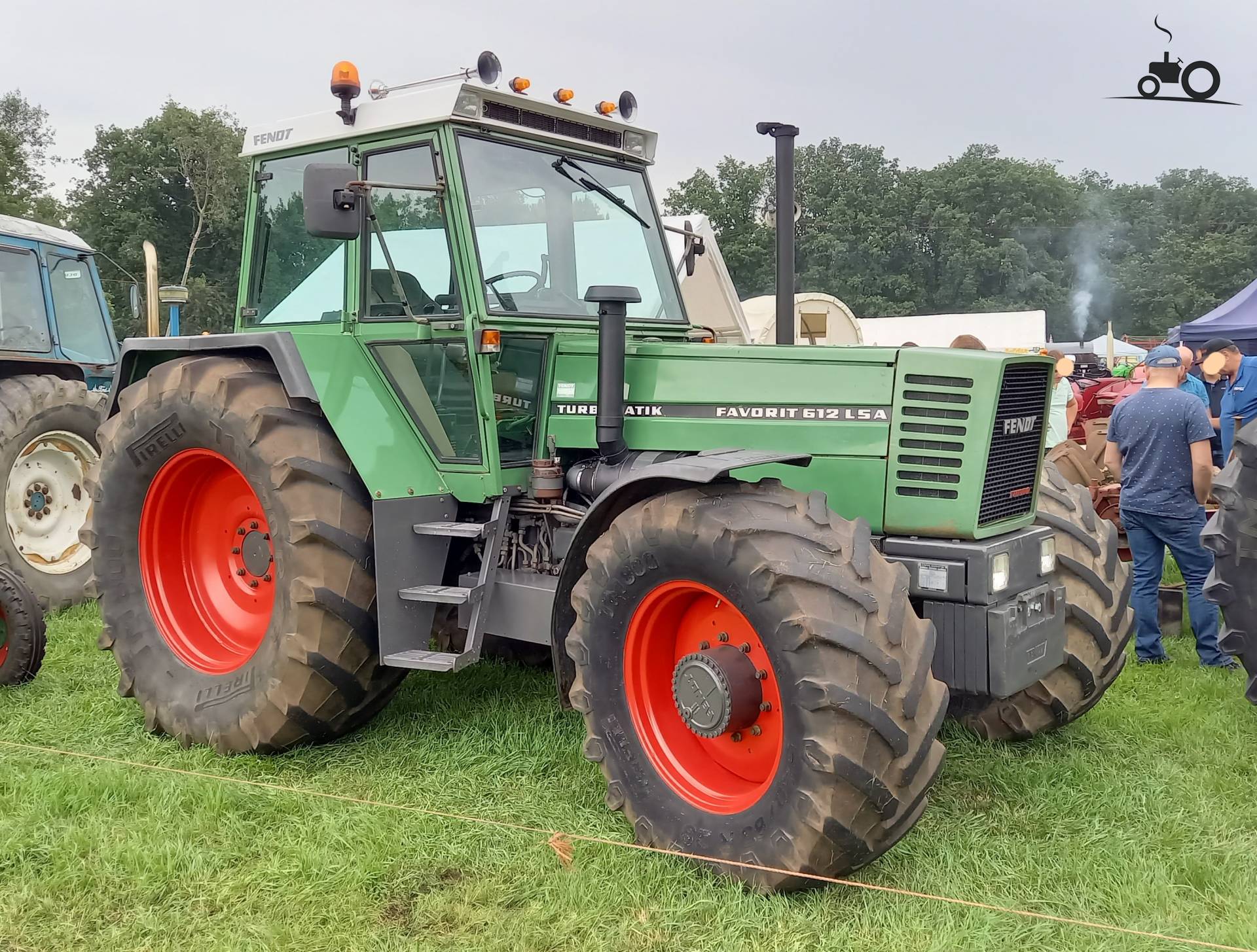 Foto Fendt 612 #1581217