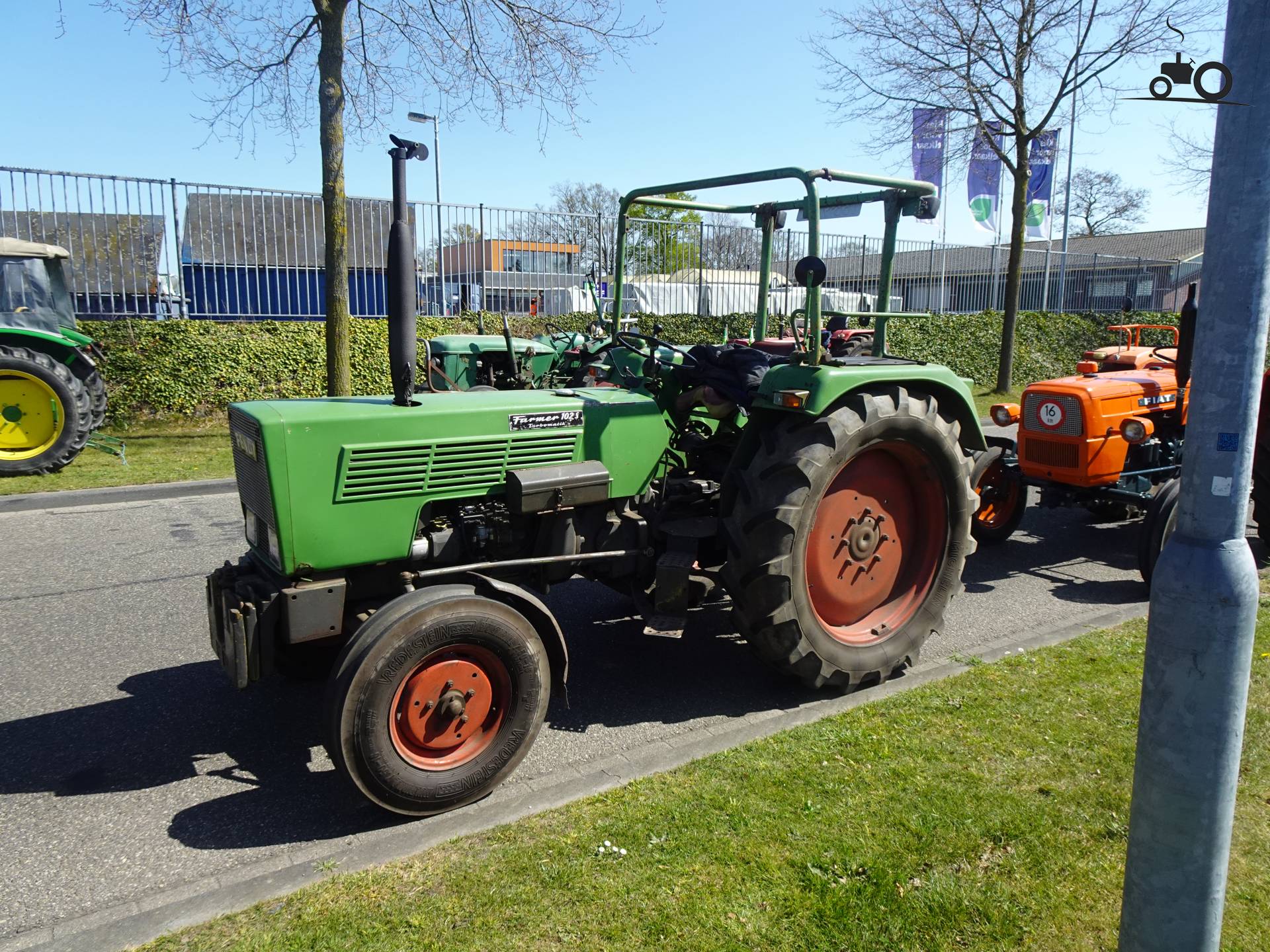 Fendt Farmer 102S - Laatste Updates, Foto's & Video's - Pagina 1