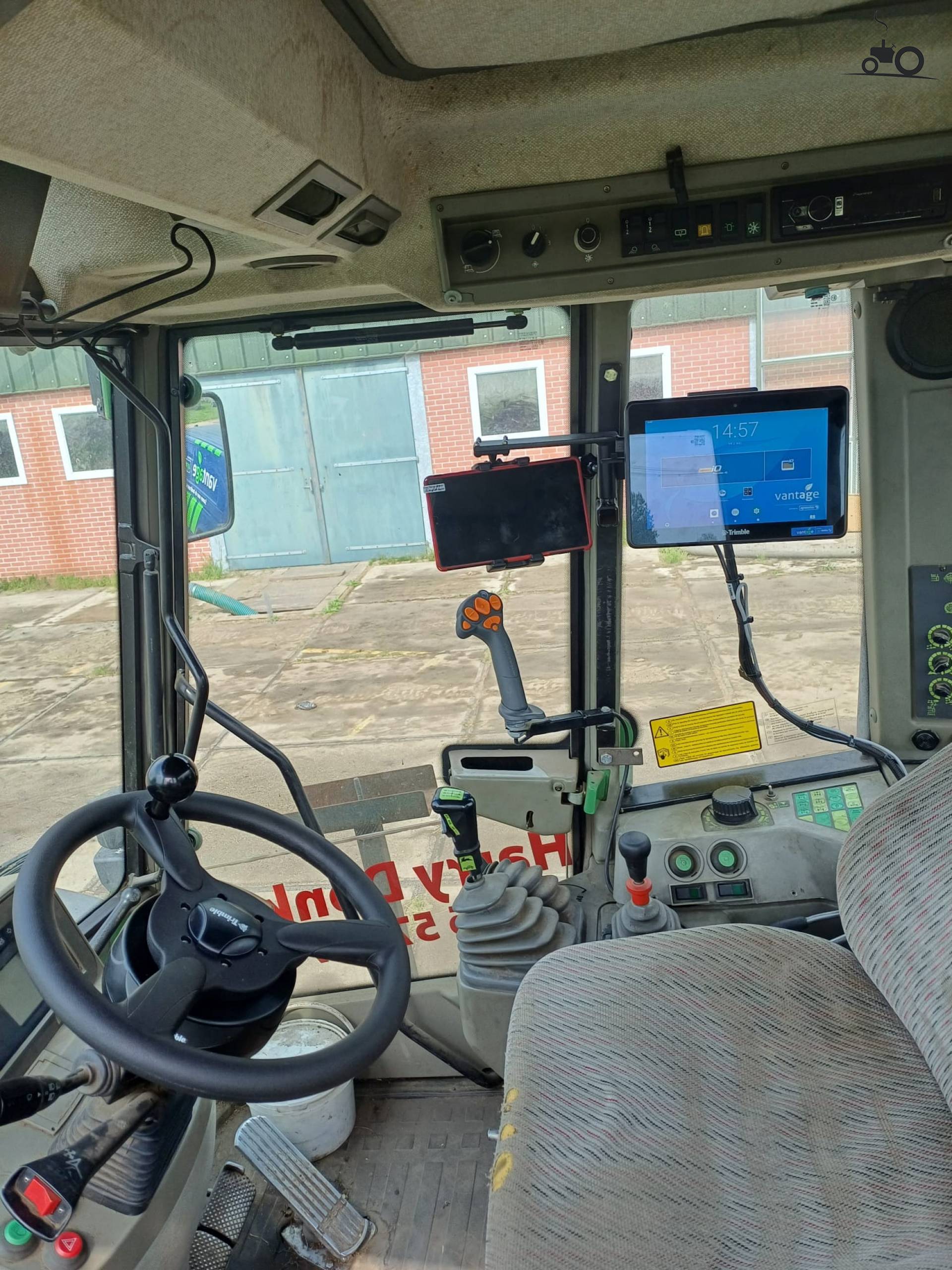 Stuurmotor gemonteerd!