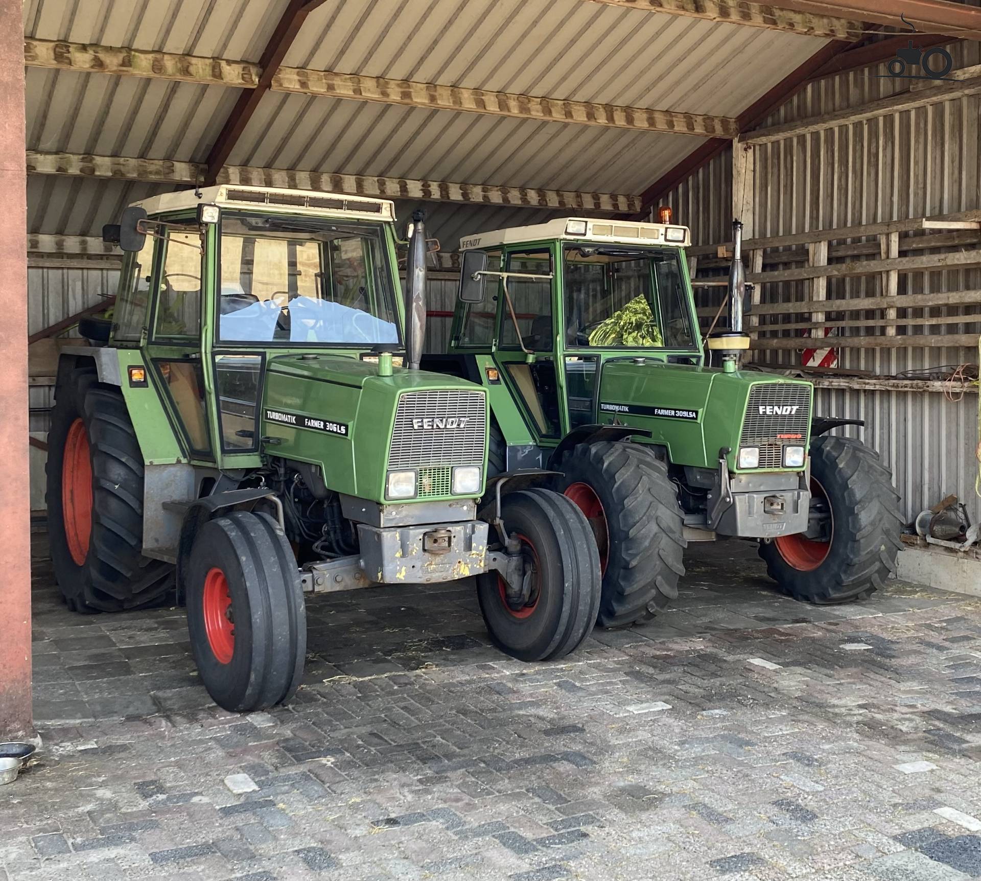 Foto Fendt 300 Serie #1625891