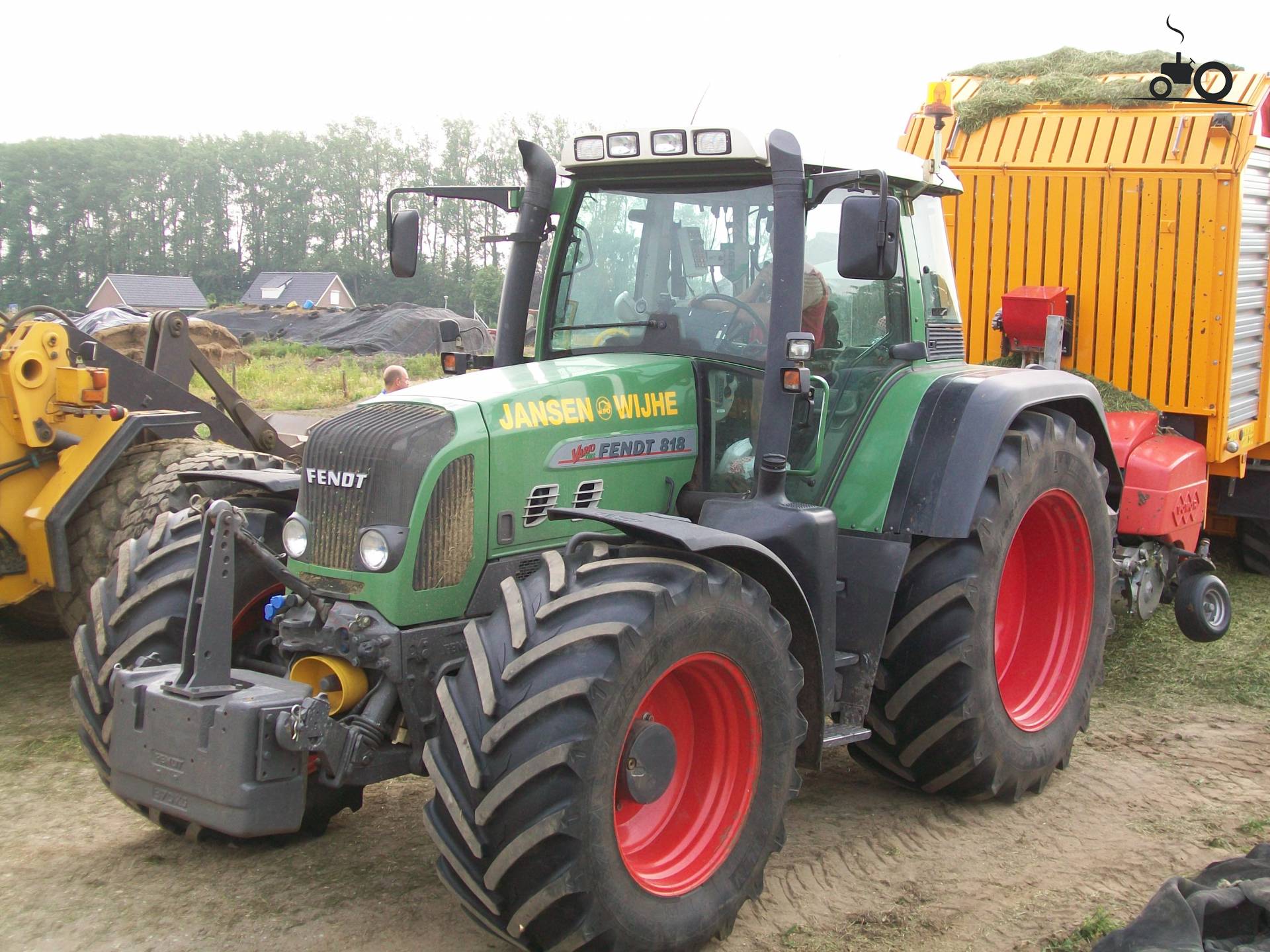 Foto Fendt 818 #374338