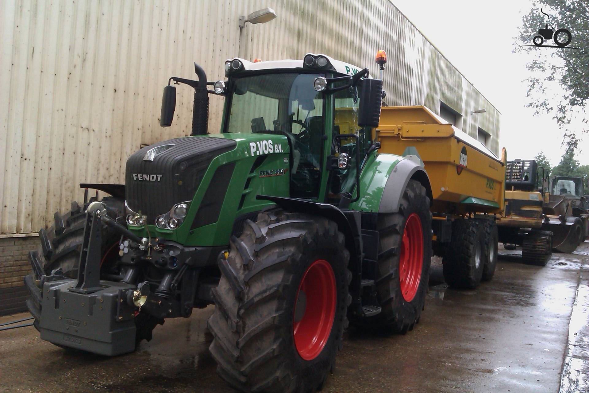 Foto Fendt 824 #395585