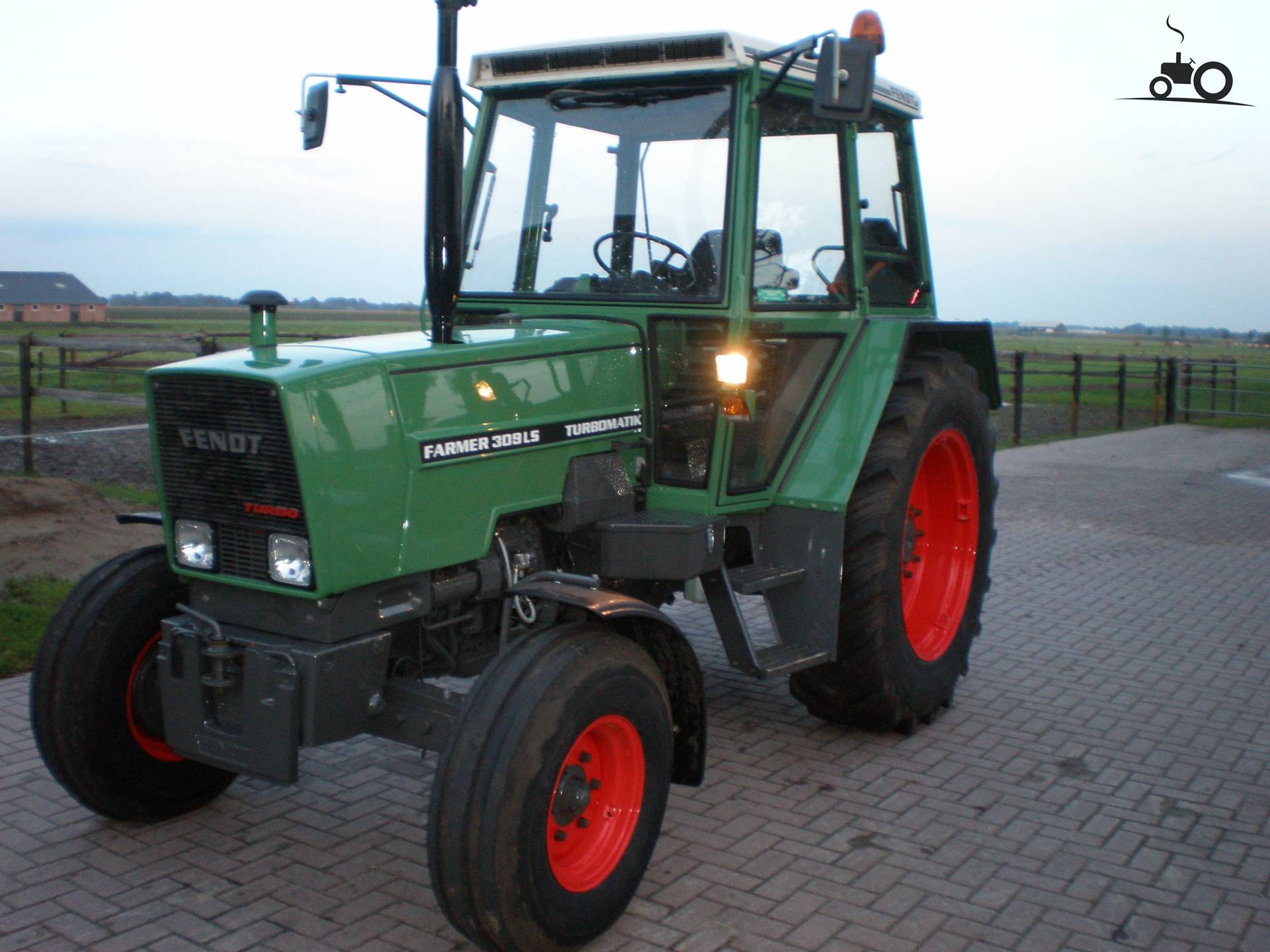 Foto Fendt 309 LS #405969