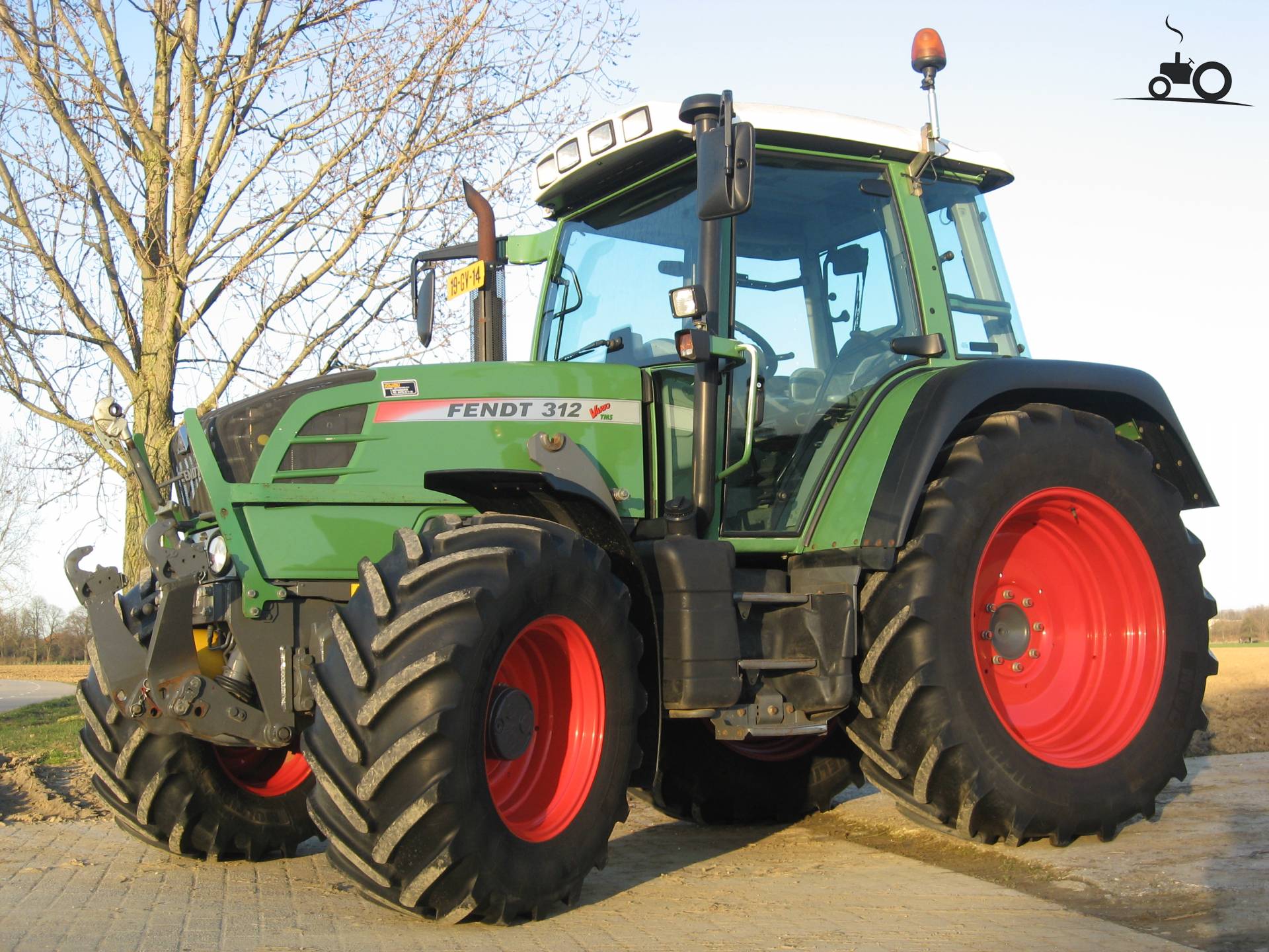Foto Fendt 312 Vario #459491