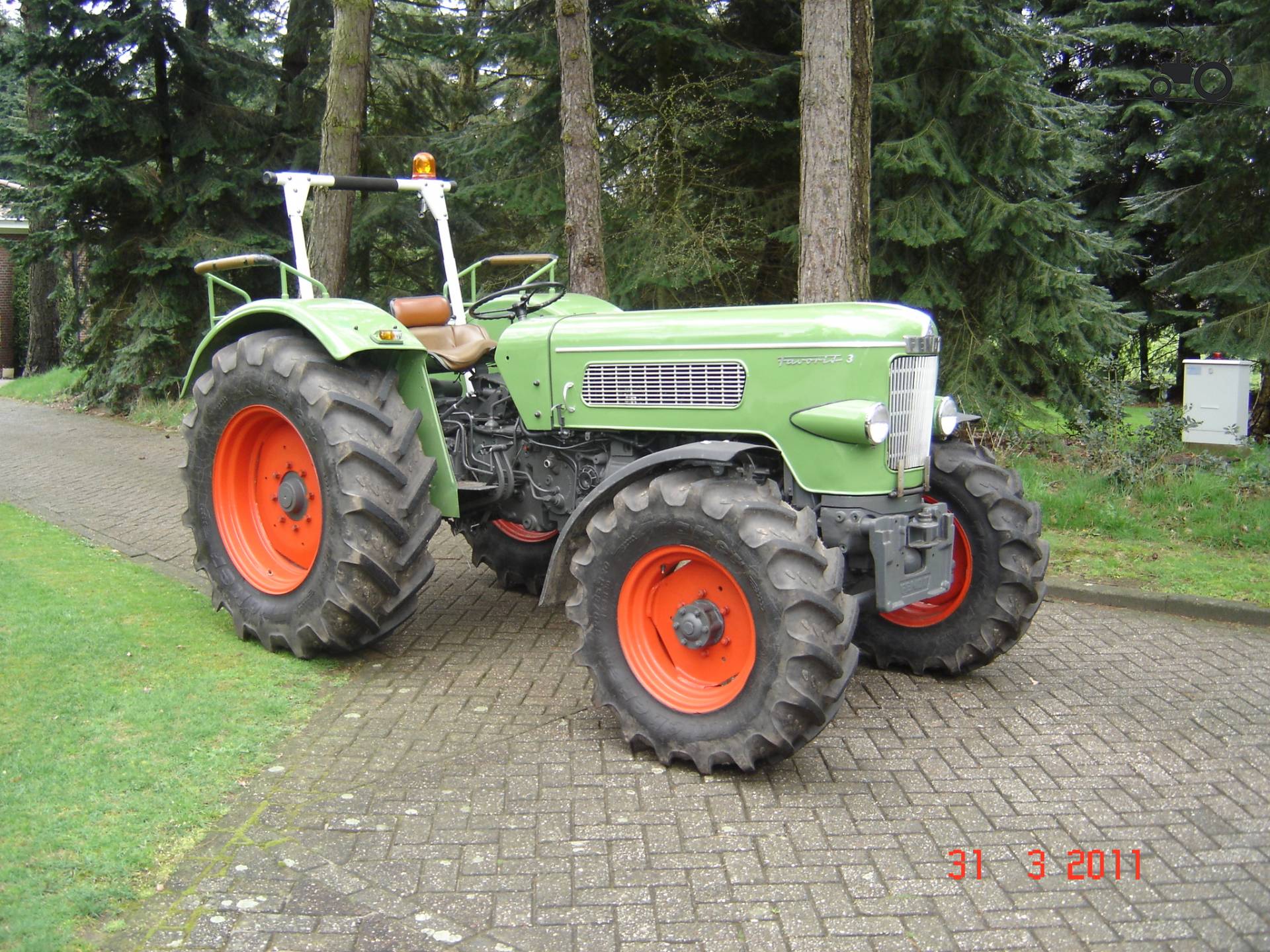 Foto Fendt Favorit 3 #468192