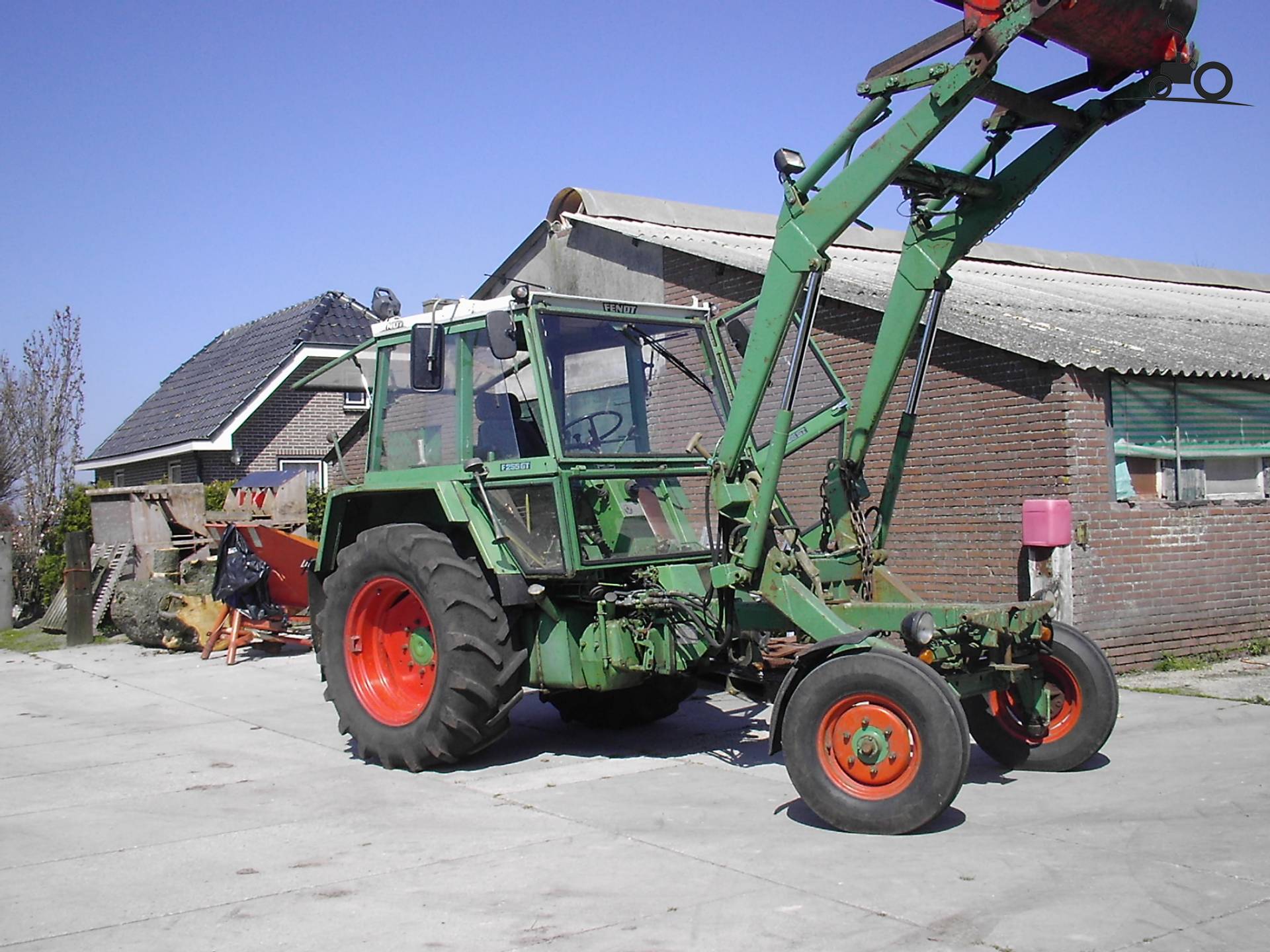 Fendt F 255 GT - Deutschland - Traktor foto #513435