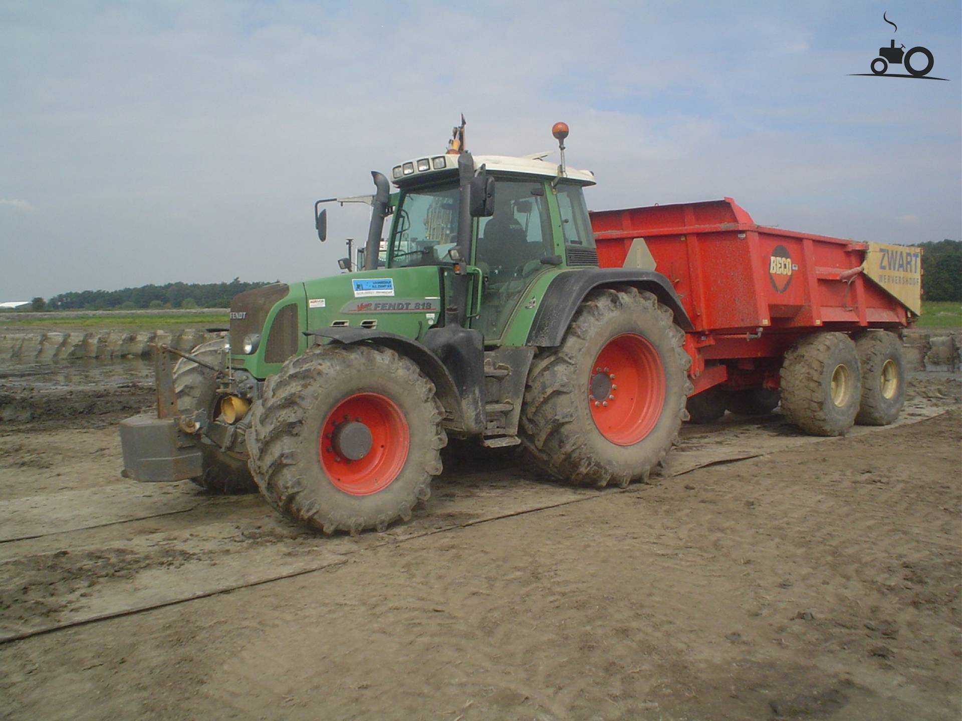 Foto Fendt 818 #529881