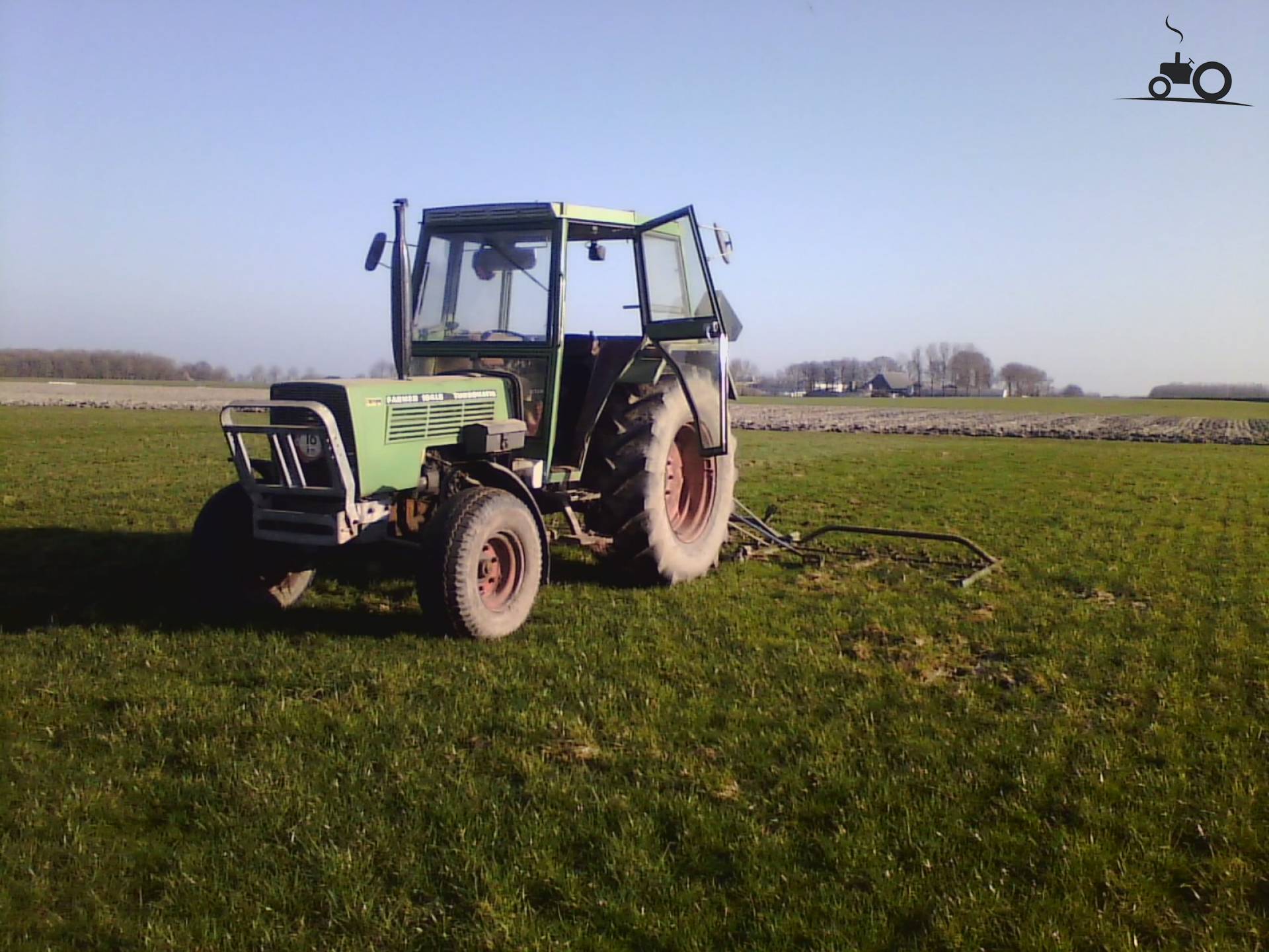 Foto Fendt 104 LS