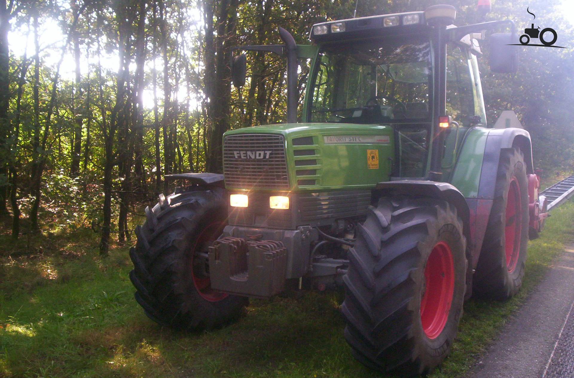 Foto Fendt 511 C #679035
