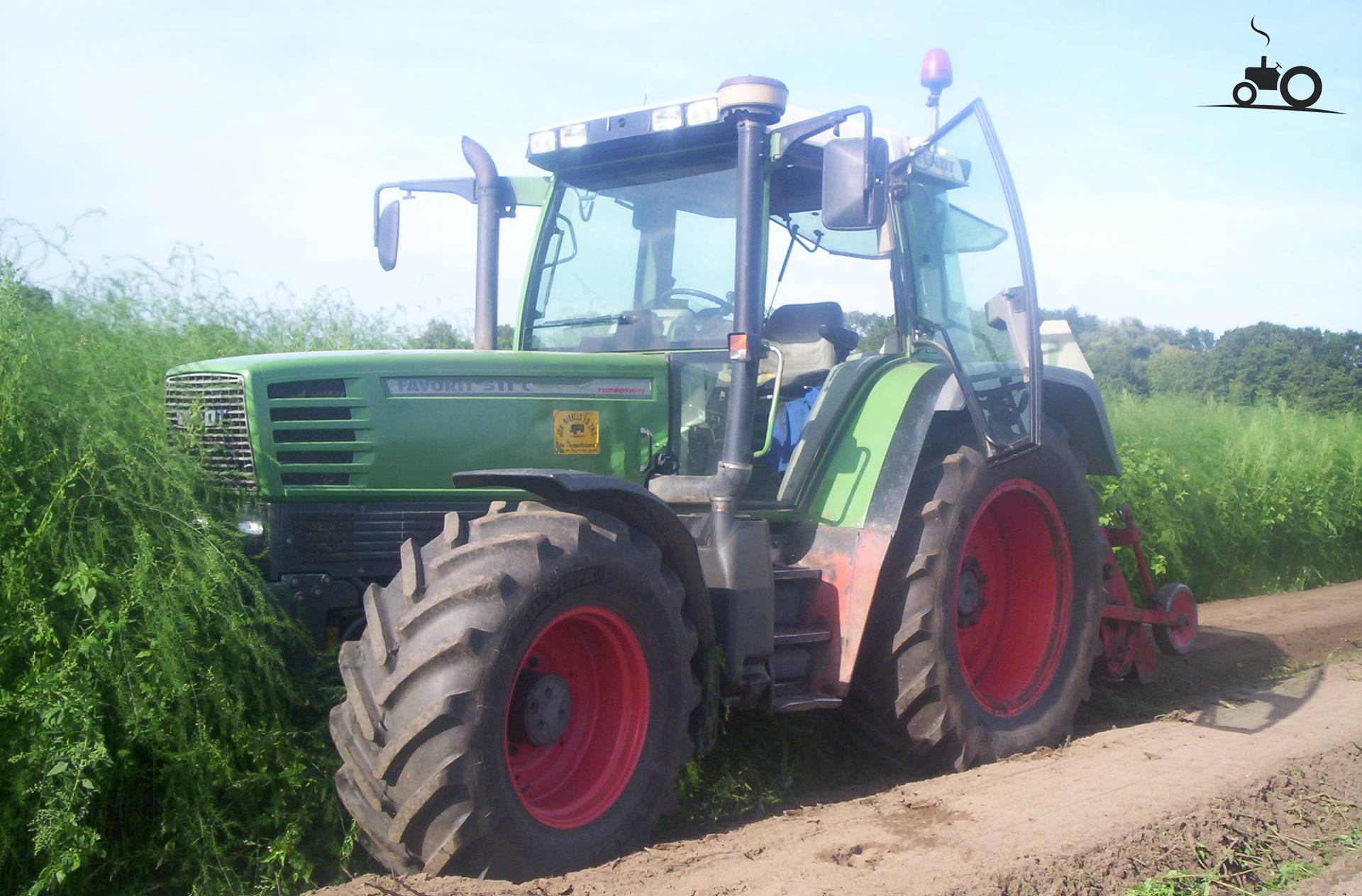 Foto Fendt 511 C #679036