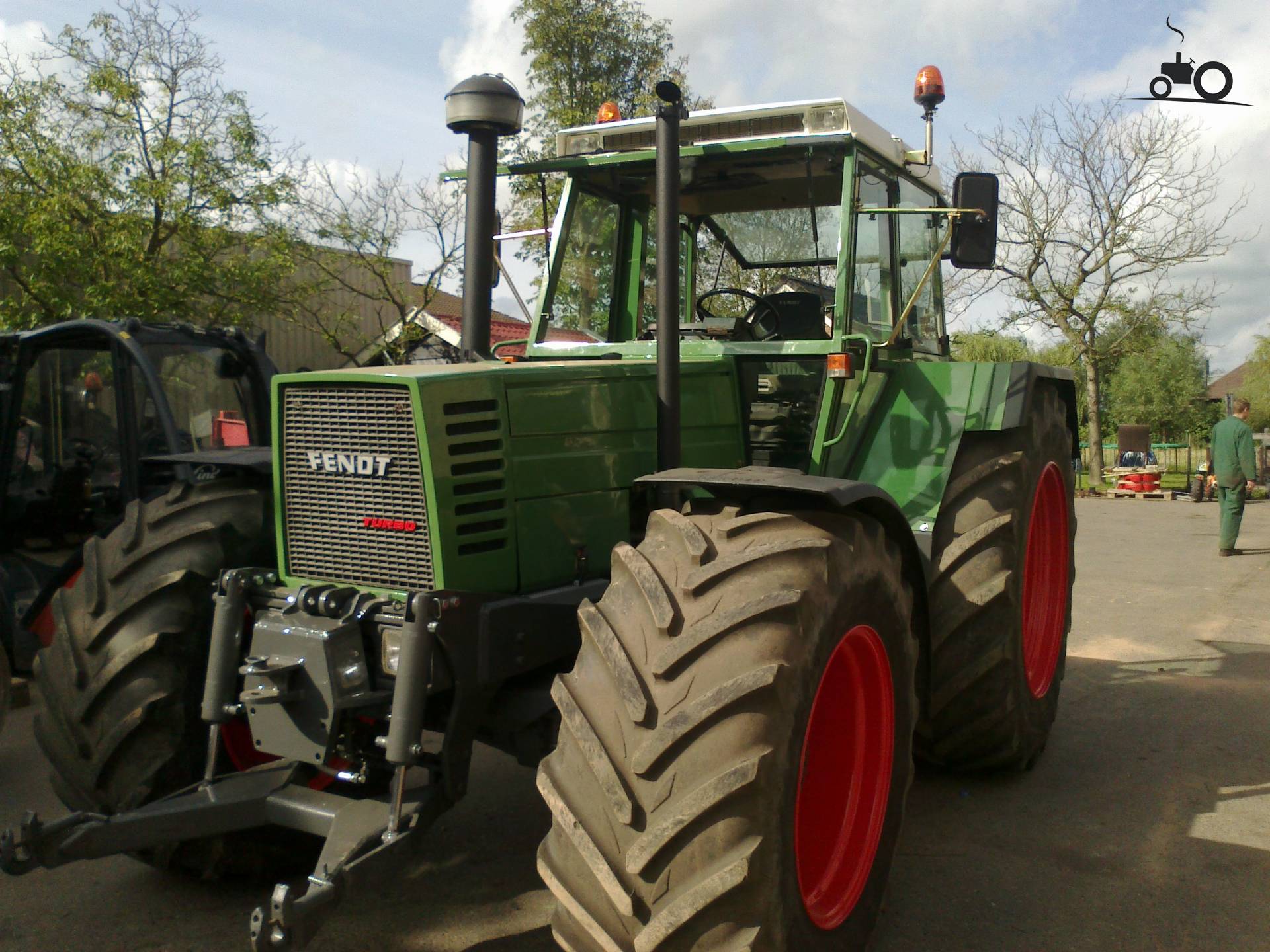 Foto Fendt 615 #679874