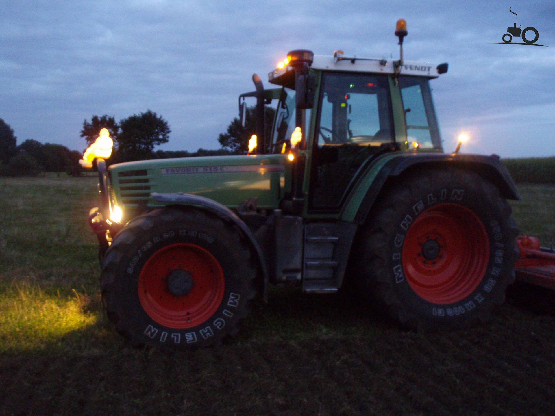 Foto Fendt 515 C #690651