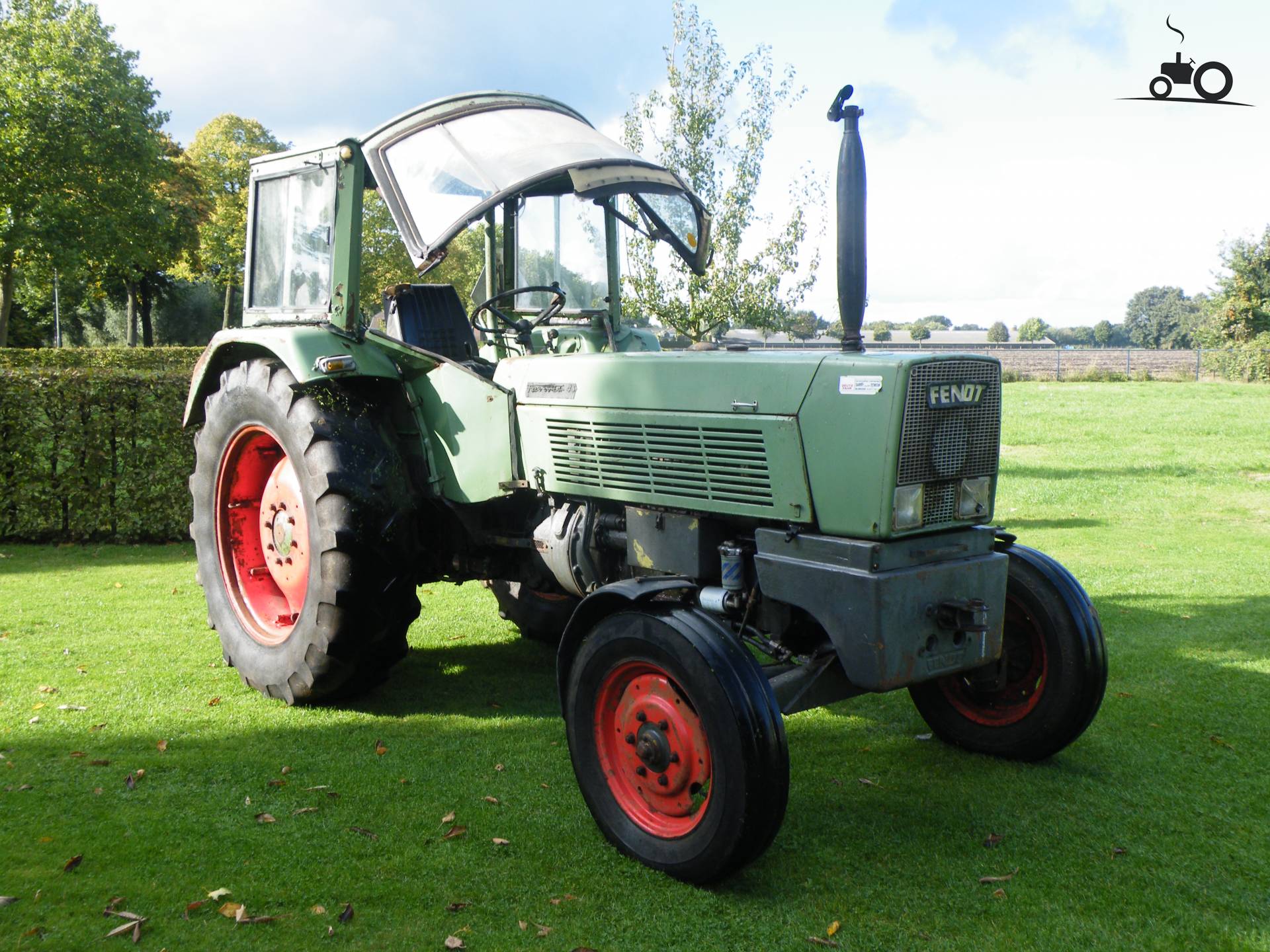 Traktorenlexikon: Fendt Favorit 4 S/Sa – OIDK