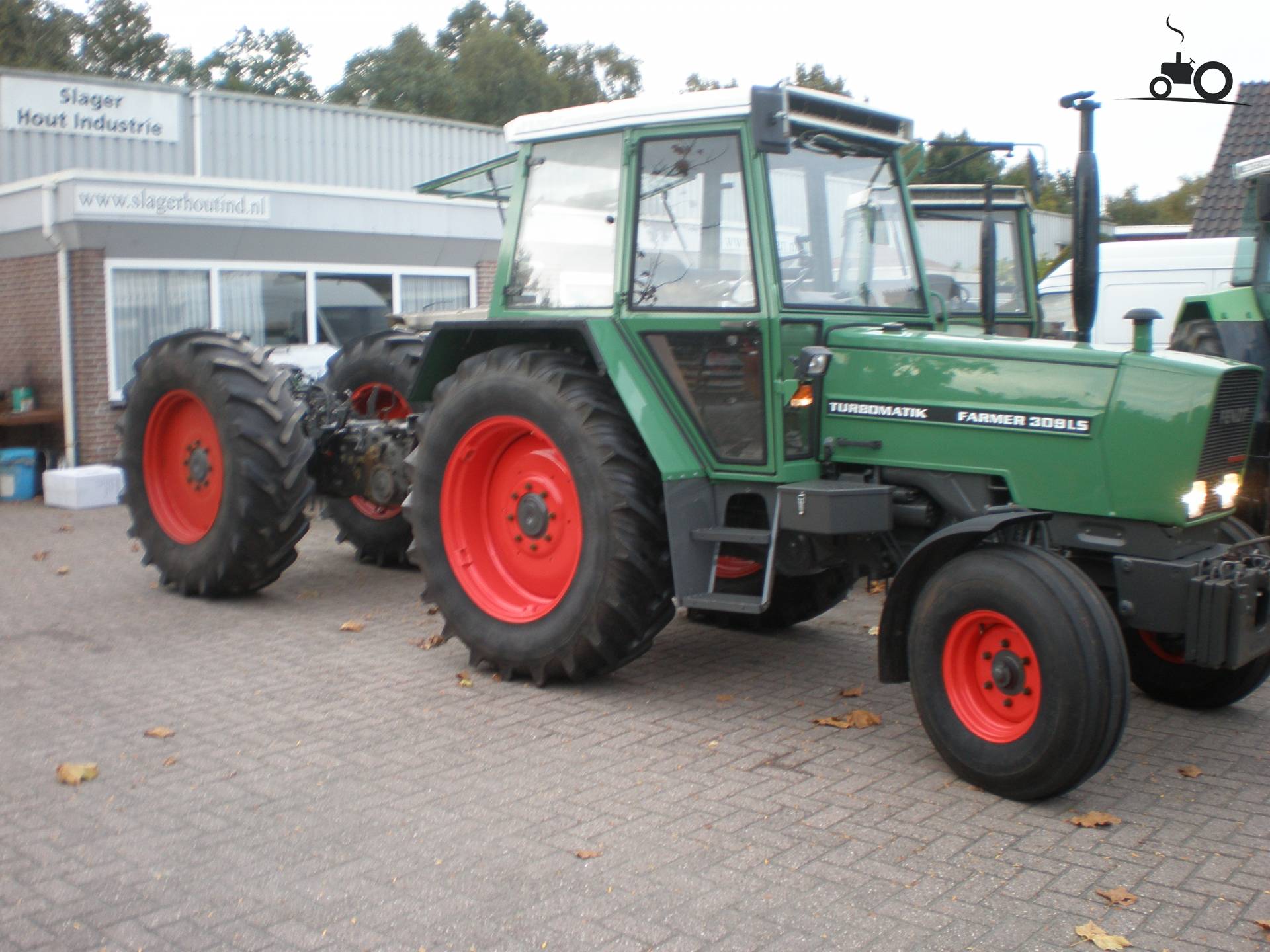 Foto Fendt 309 LS #700470