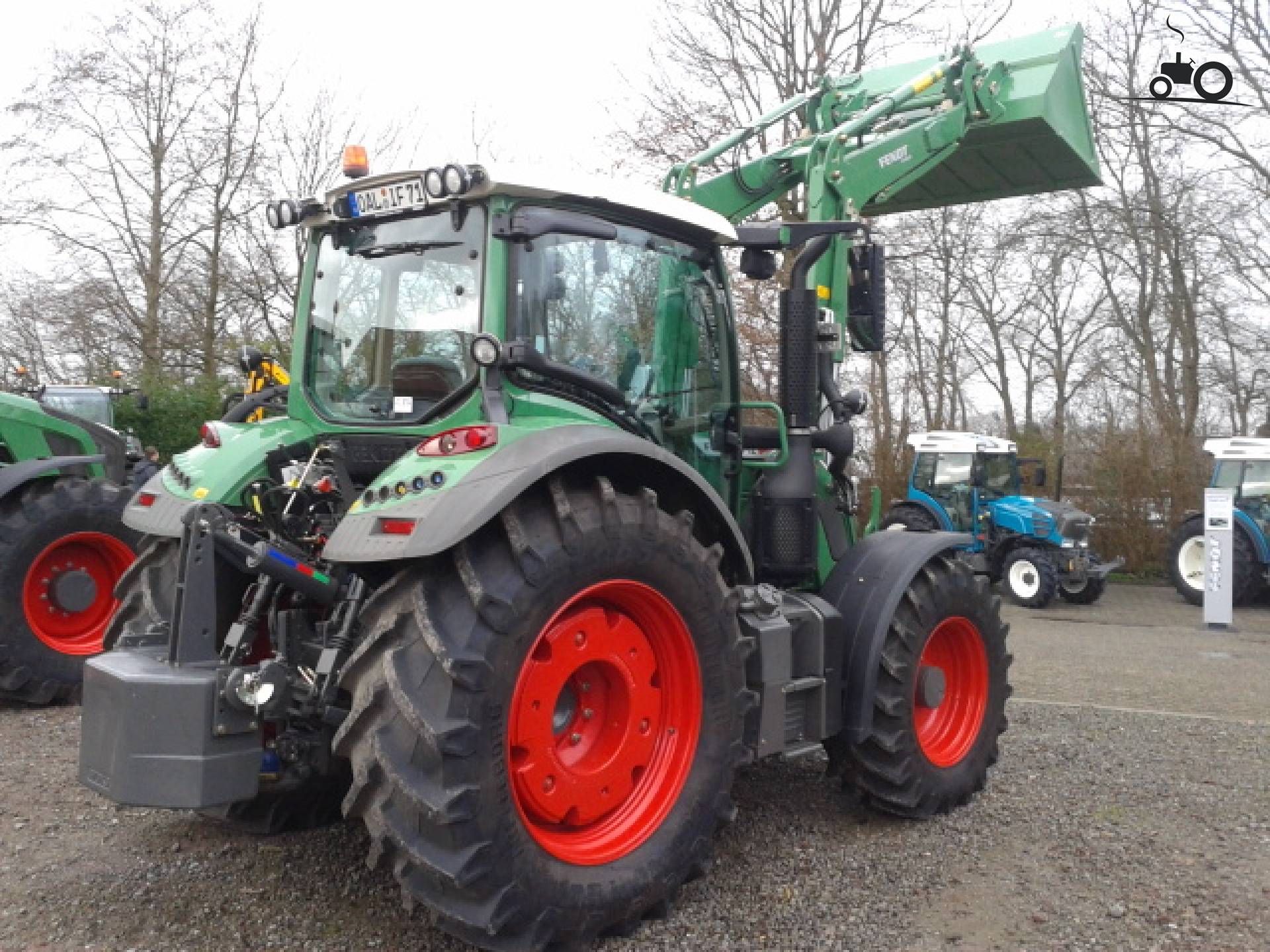 Foto Fendt 512 Vario #716597