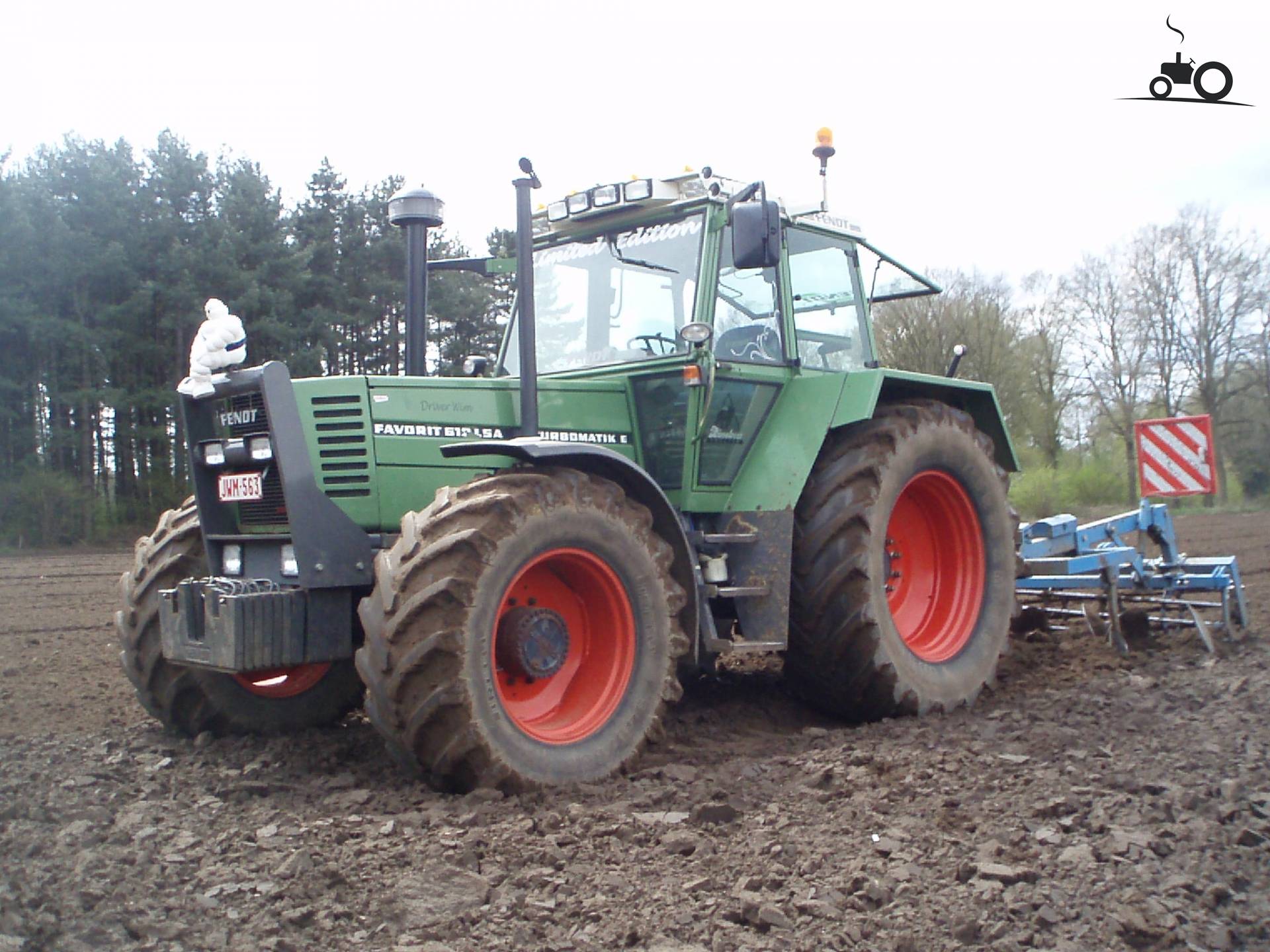 Foto Fendt 612 #755386
