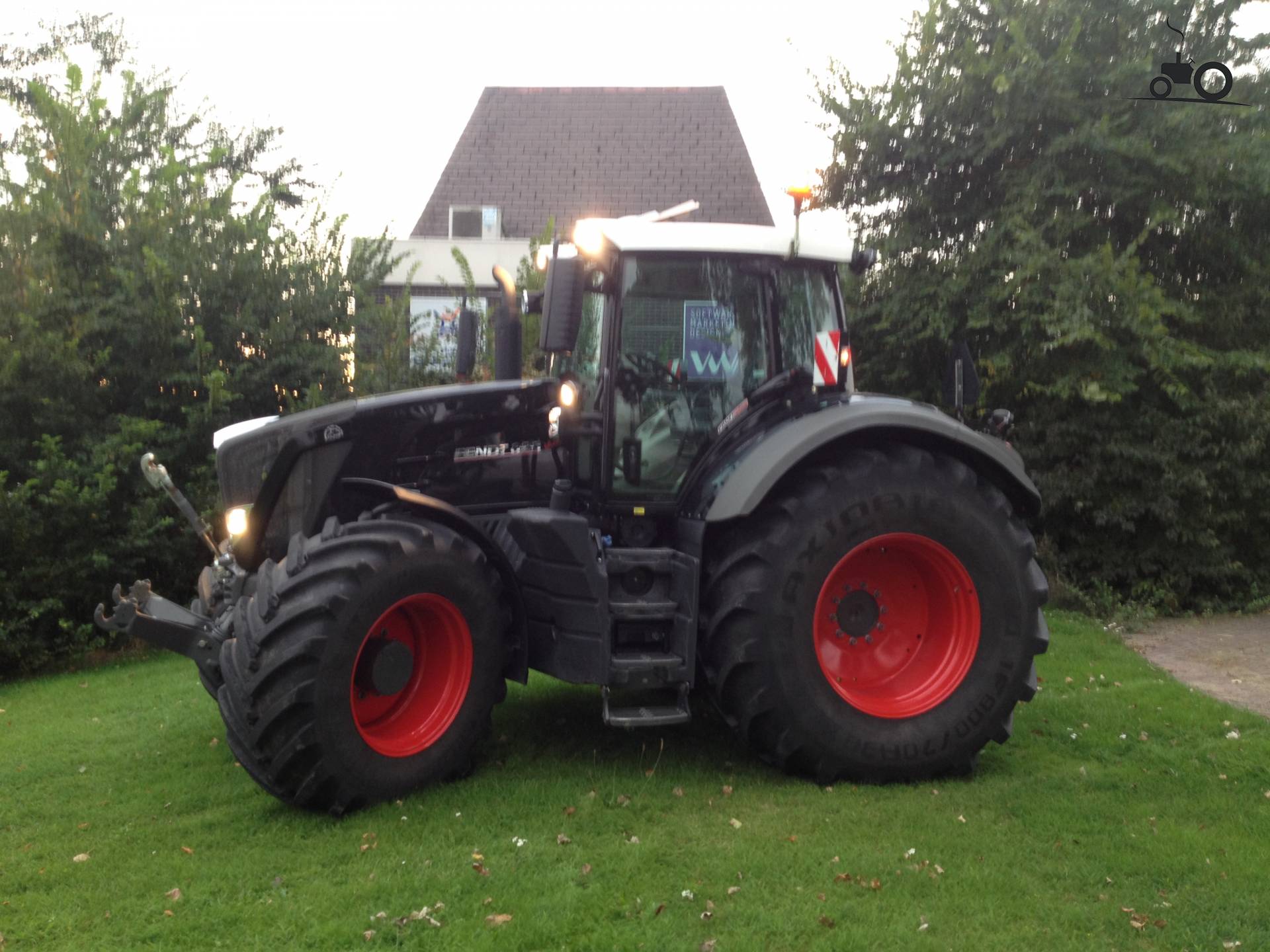 Foto Fendt 828 #799307
