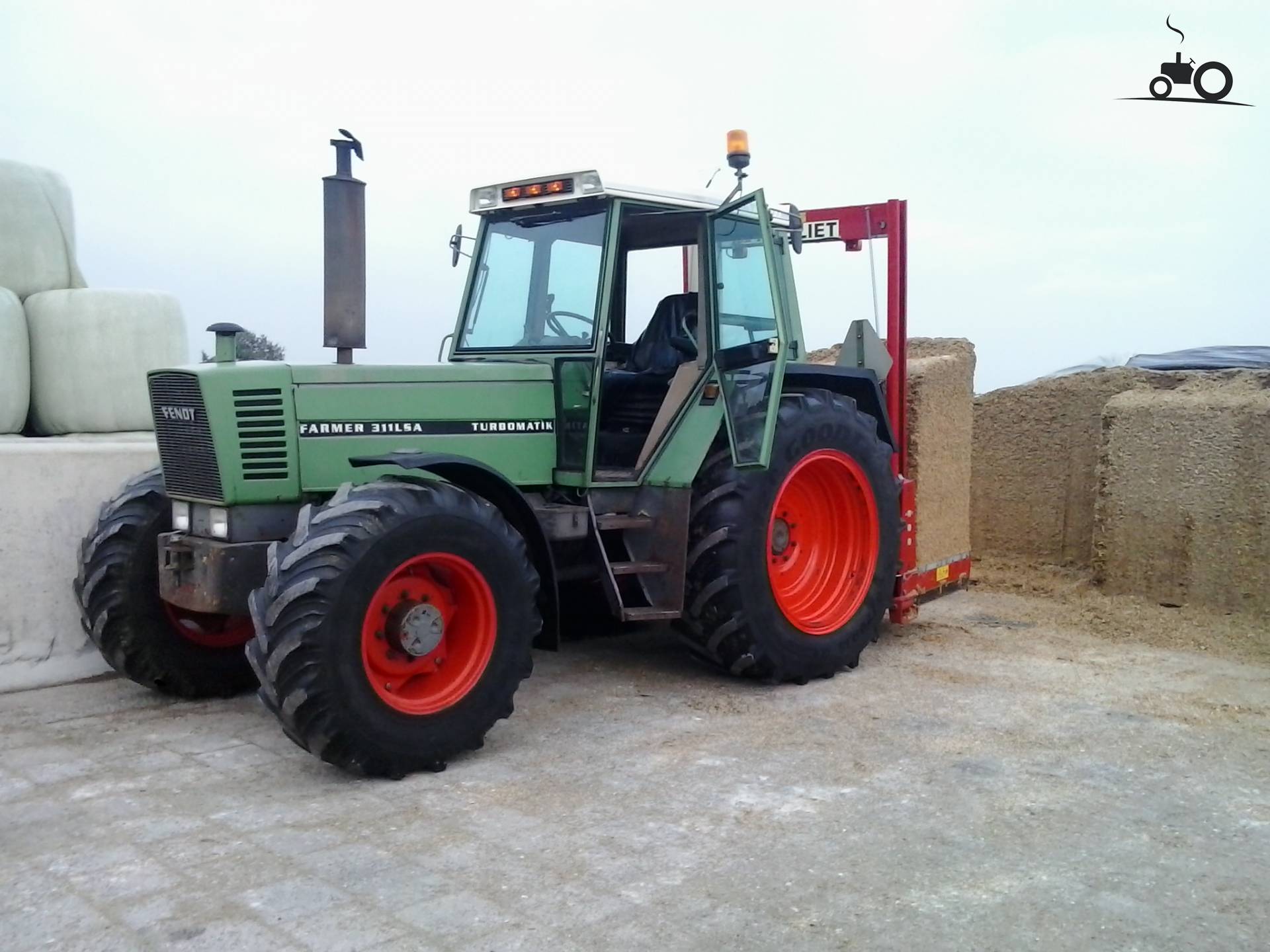 Foto Fendt 311 LSA #817975