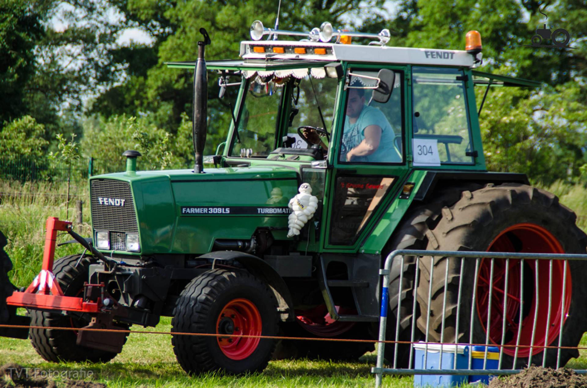 Foto Fendt 309 LS #849530