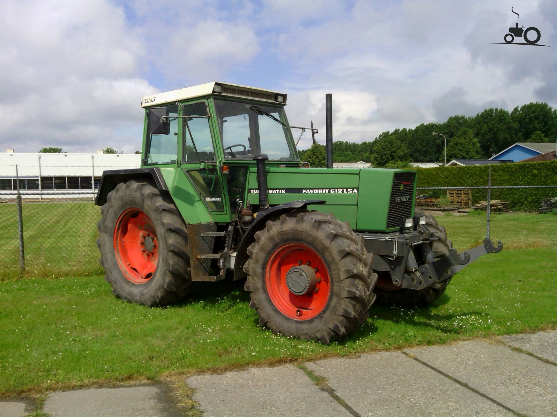 Foto Fendt 612 #850000