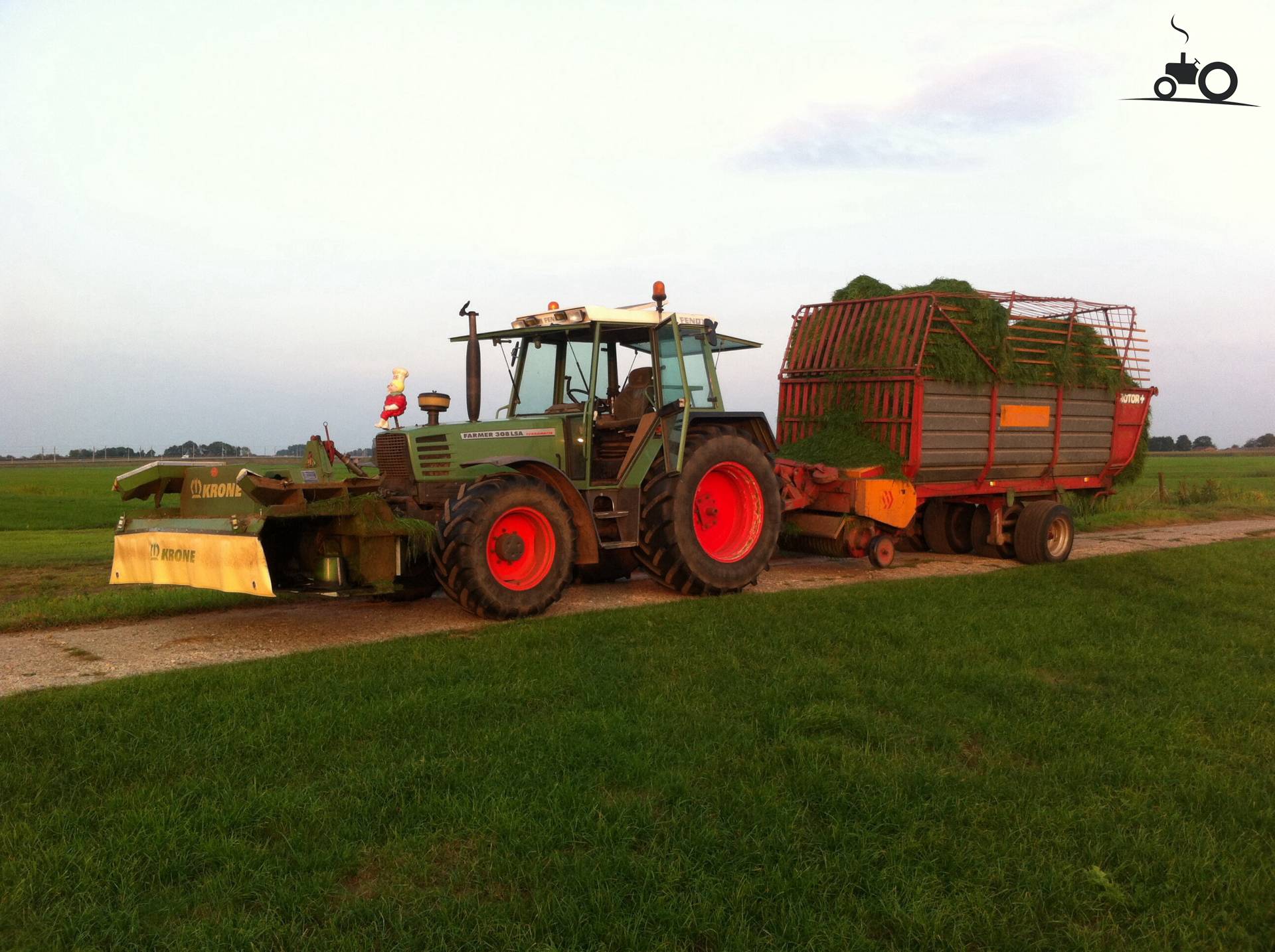 Foto Fendt 308 LSA #889378