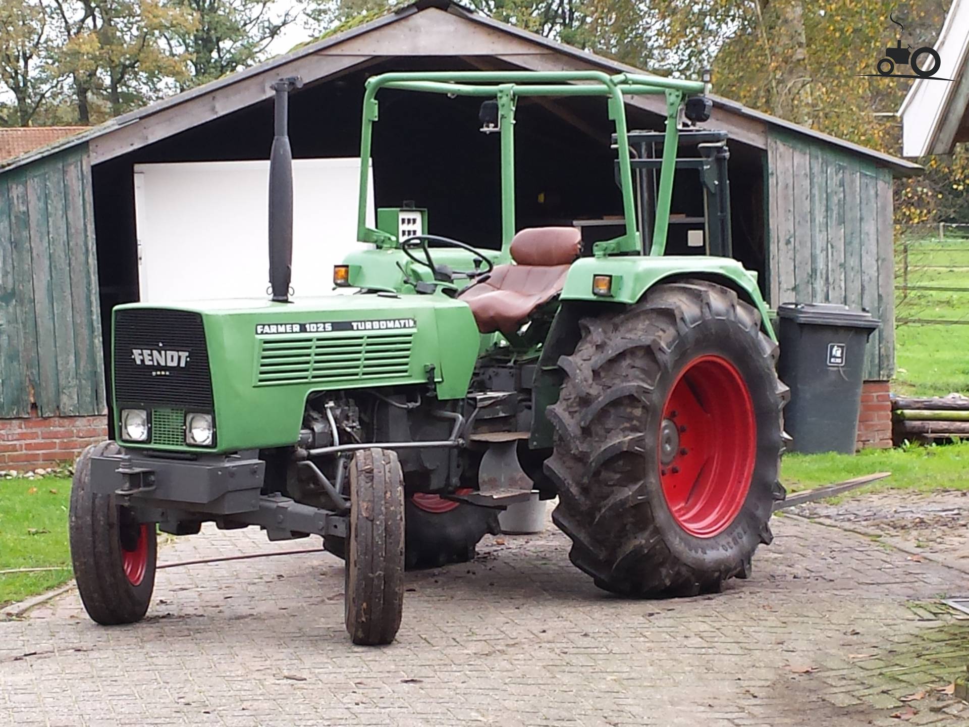 Foto Fendt 102 S #899803
