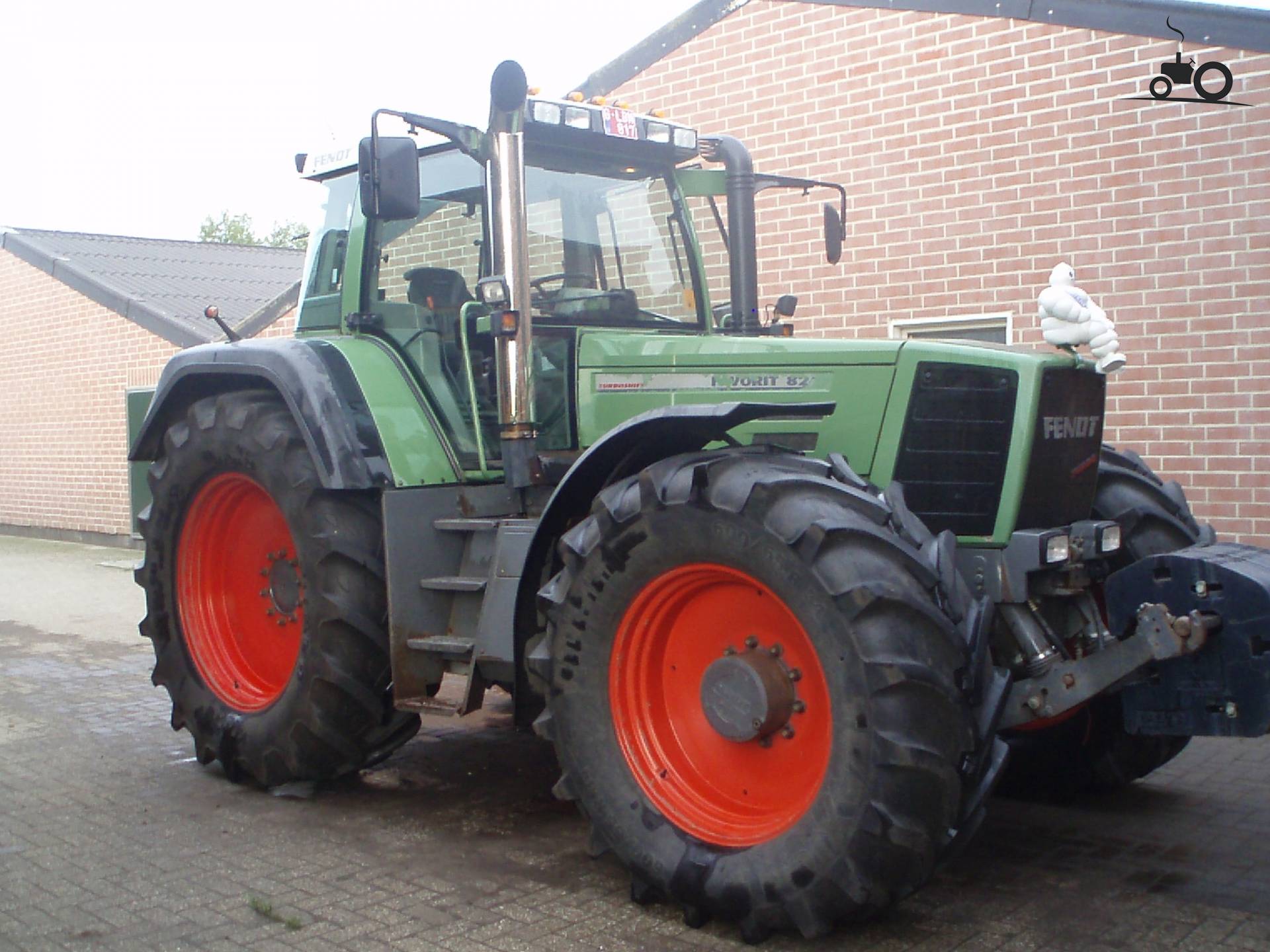 Foto Fendt 824 #927754