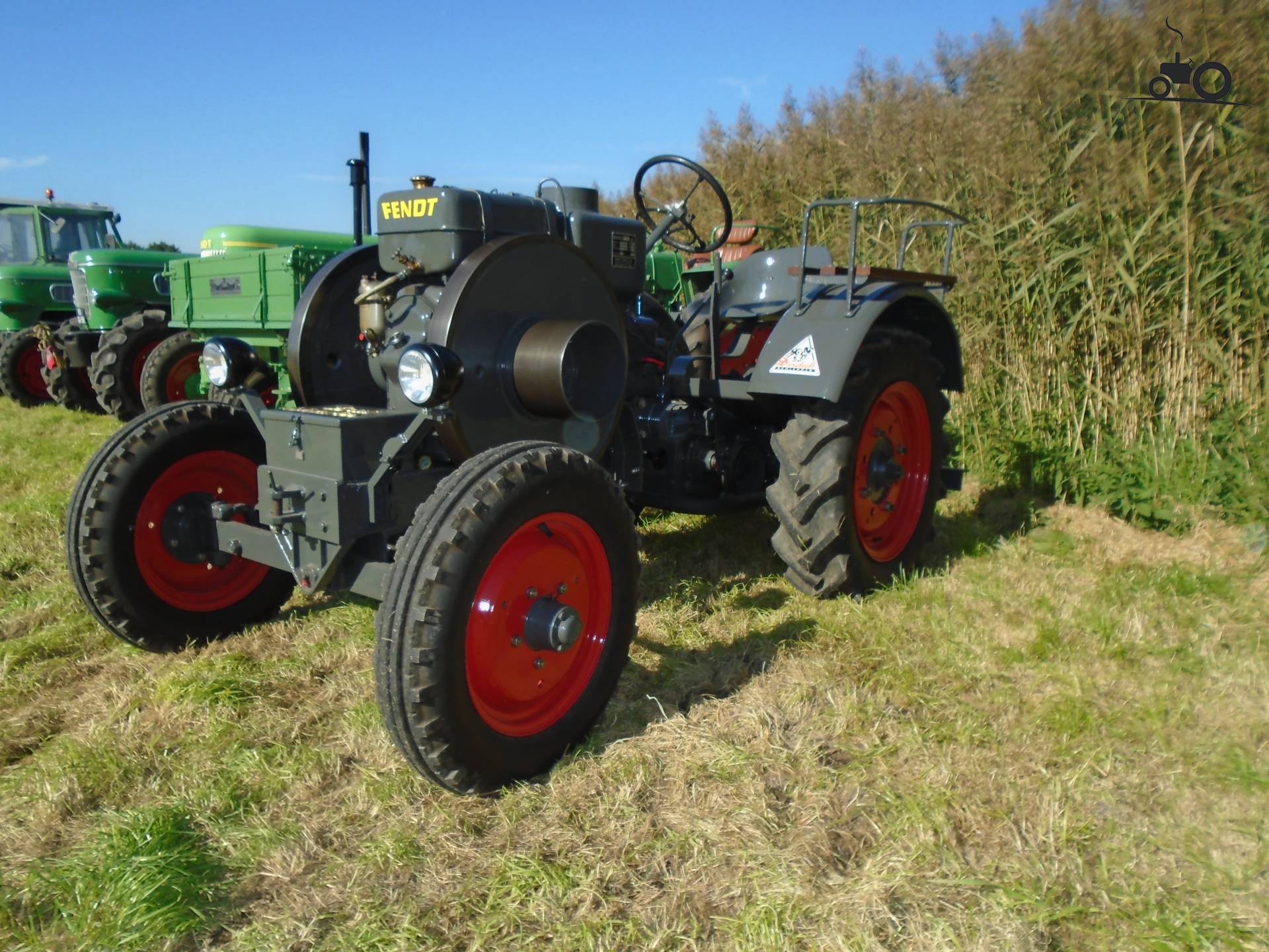 Foto Fendt Dieselross F18 #936606