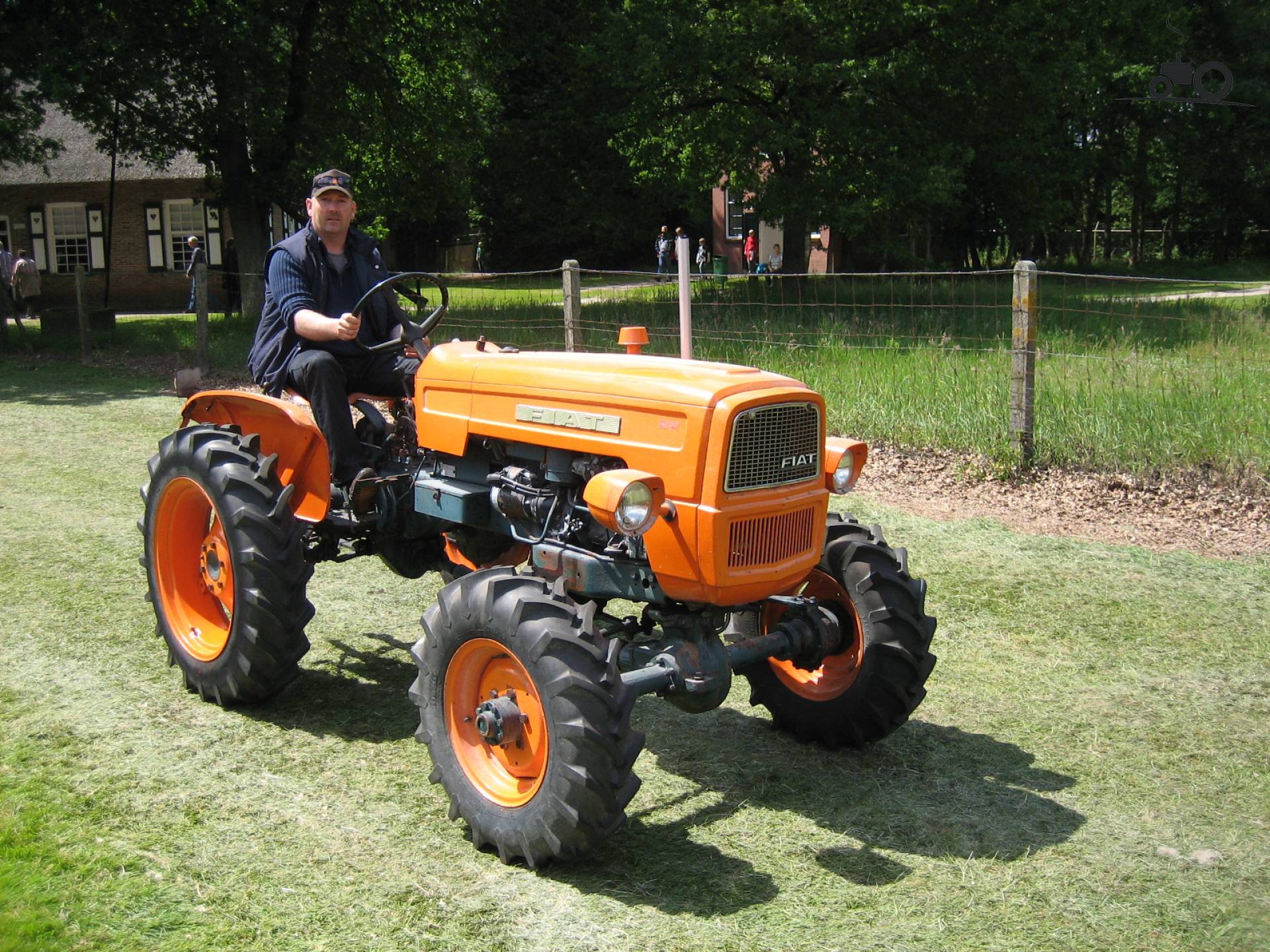 Foto Fiat 215 DT #649721