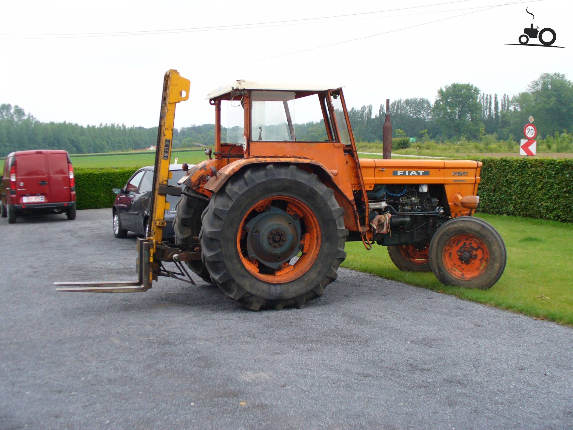 Foto Fiat 750 SPECIAL #651387