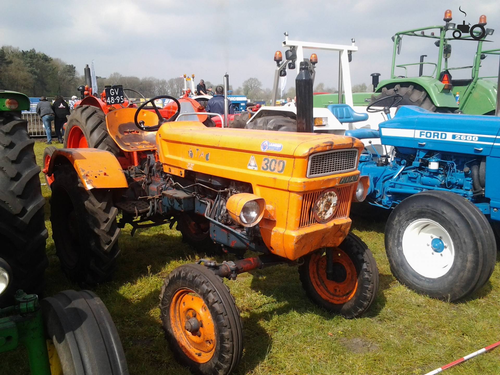 Fiat 300 - Romania - Tractor imagine #837116