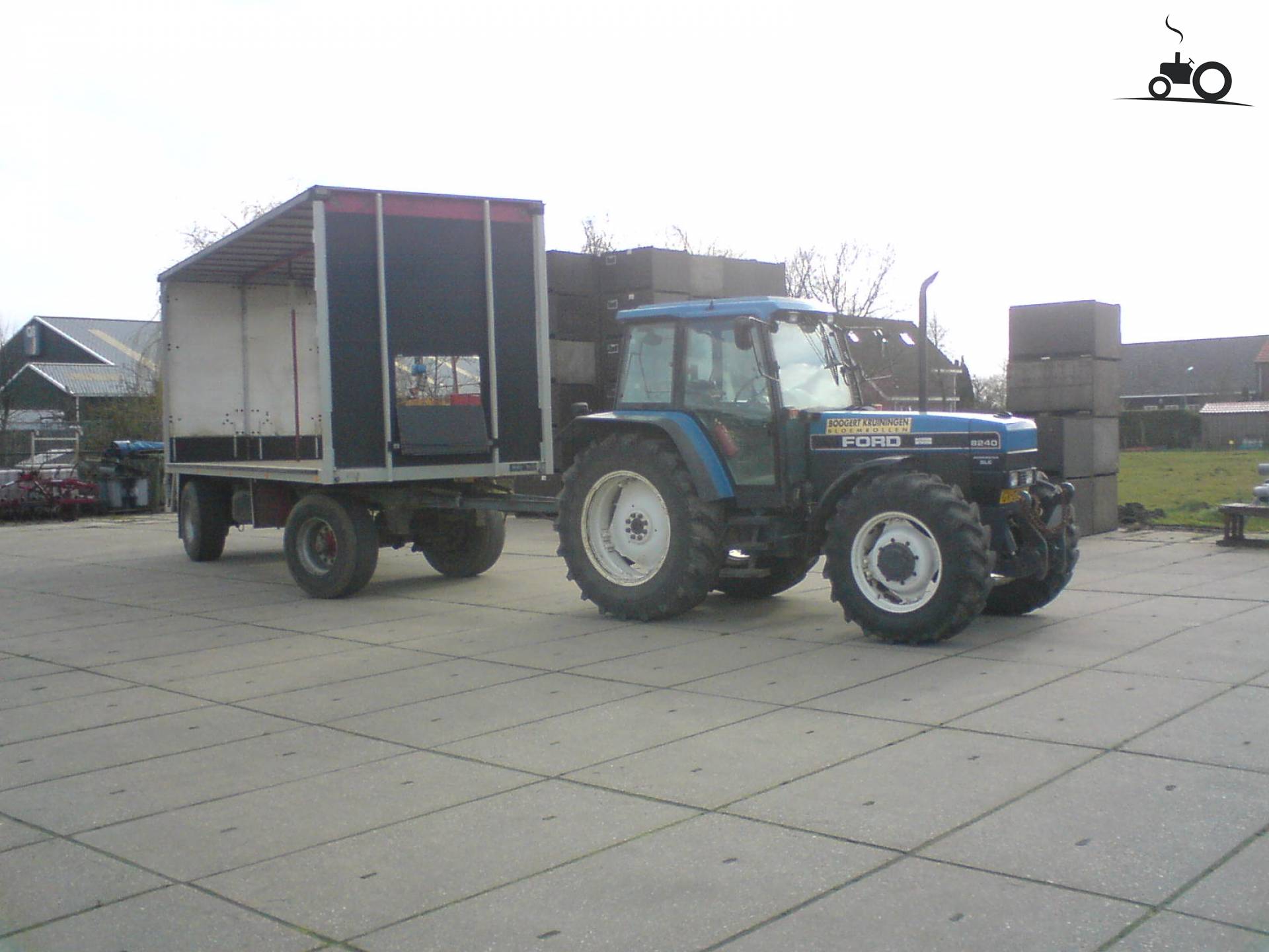 Foto Ford 8240 #111951