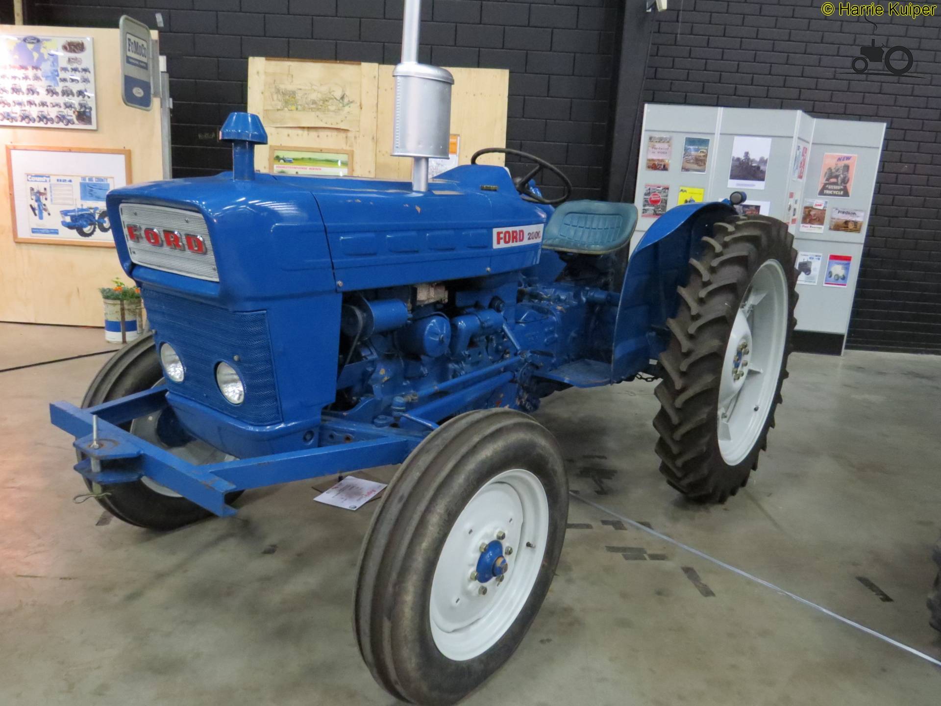 Ford 2000