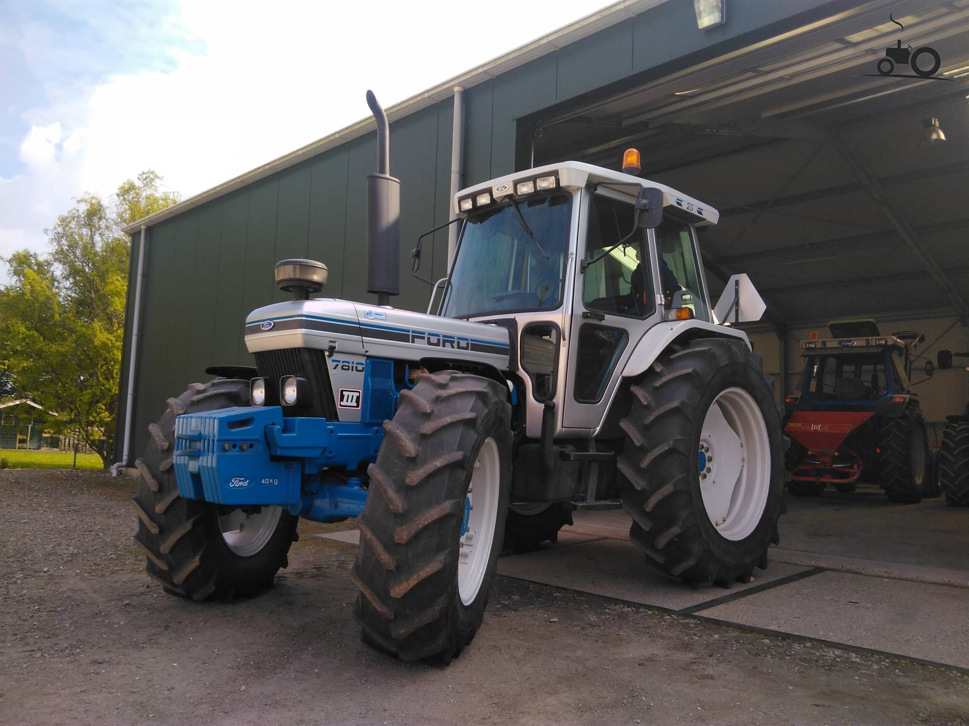 Foto Ford 7810 Silver Jubilee #1160394