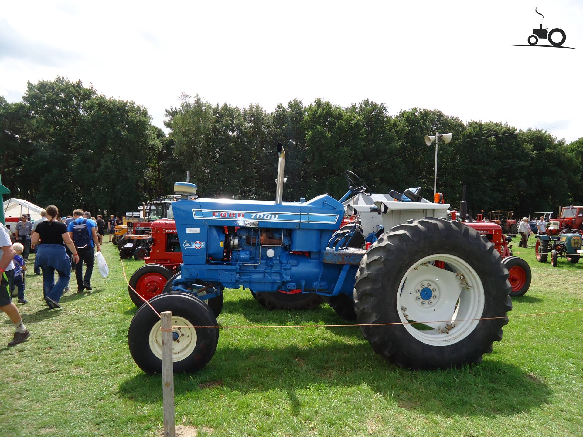 Ford 7000