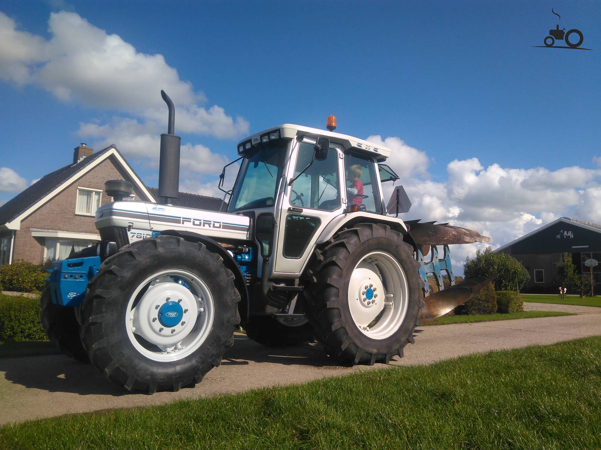 Foto Ford 7810 Silver Jubilee #1187318