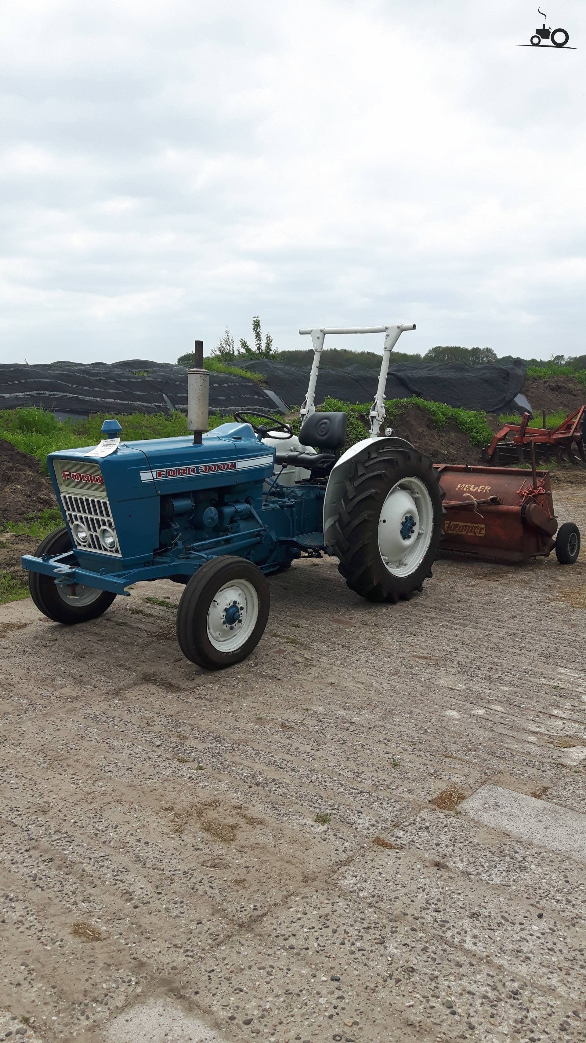 Ford 3000